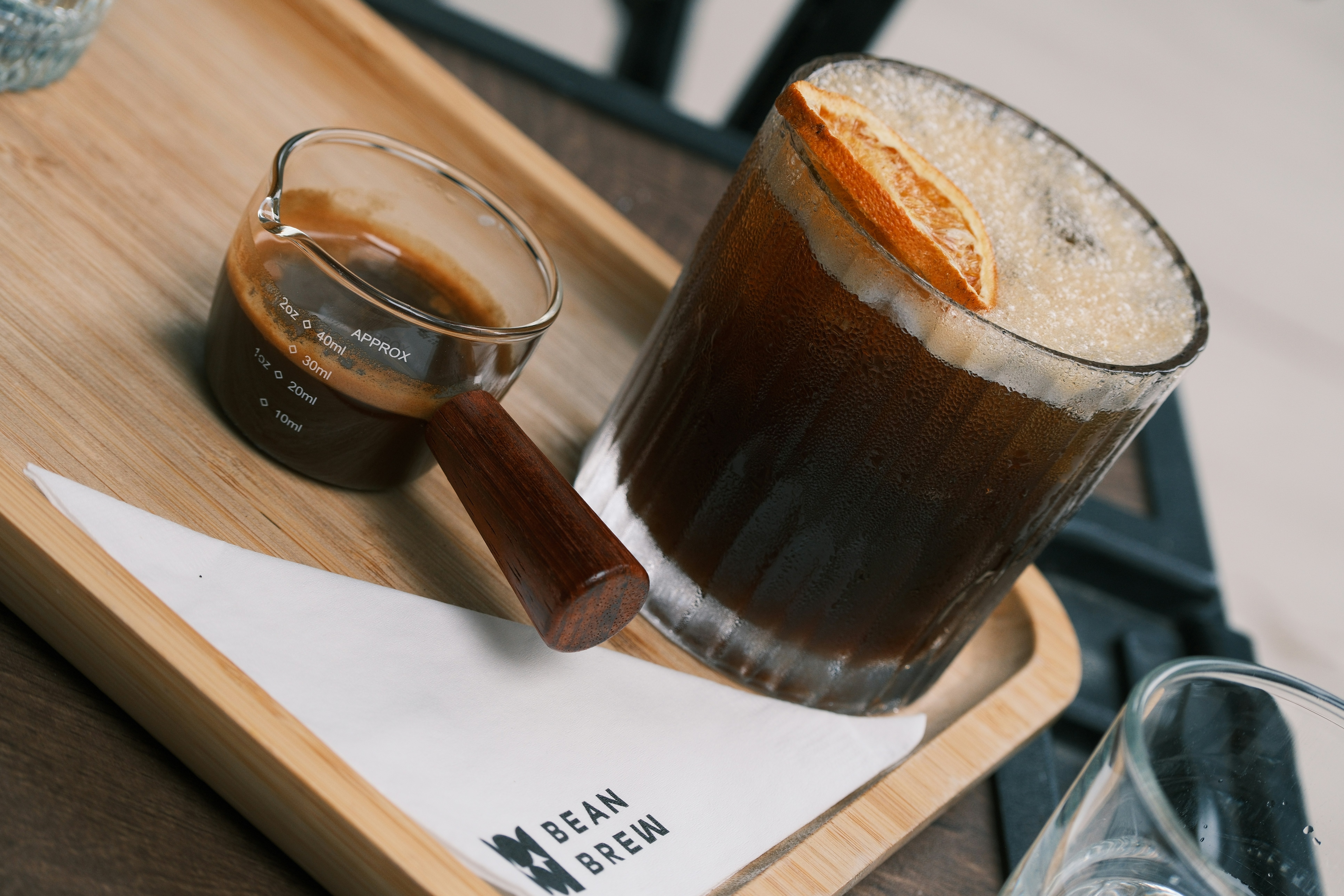 Foam Crowned Cold Brew on a Minimal Tray