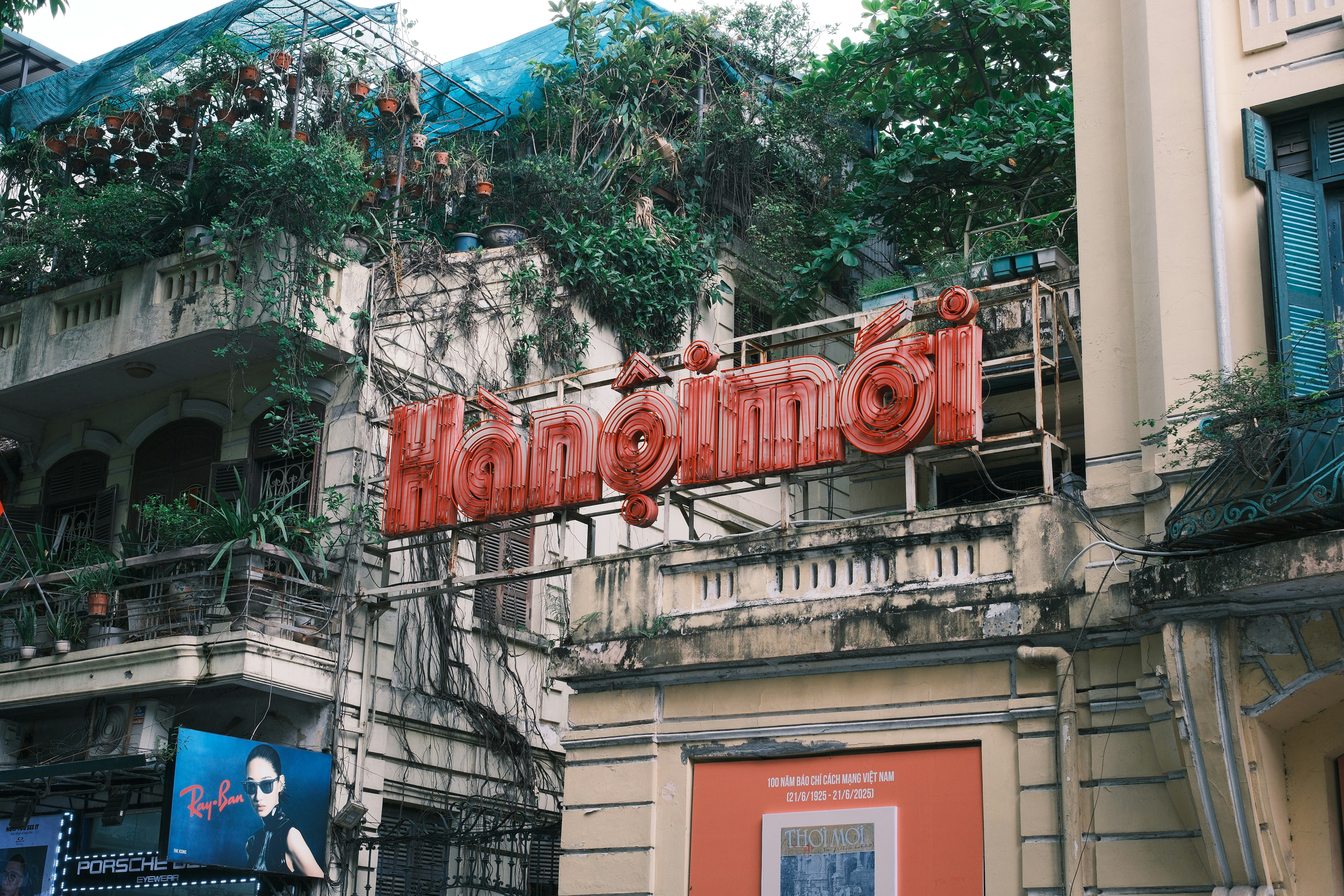 Urban Vibes: The Lively Pulse of Hanoi