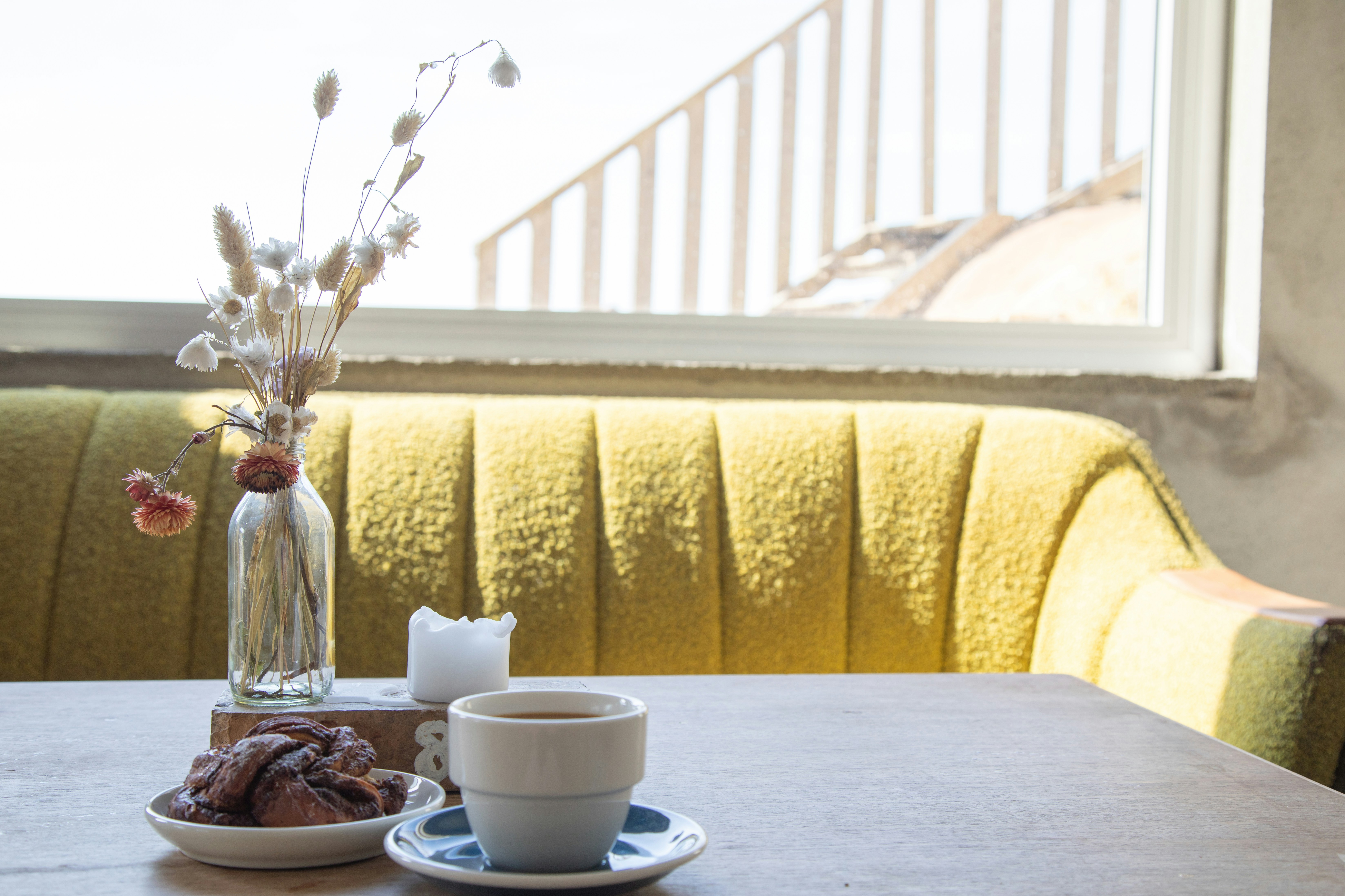 Morning Rituals: A Cozy Café Scene