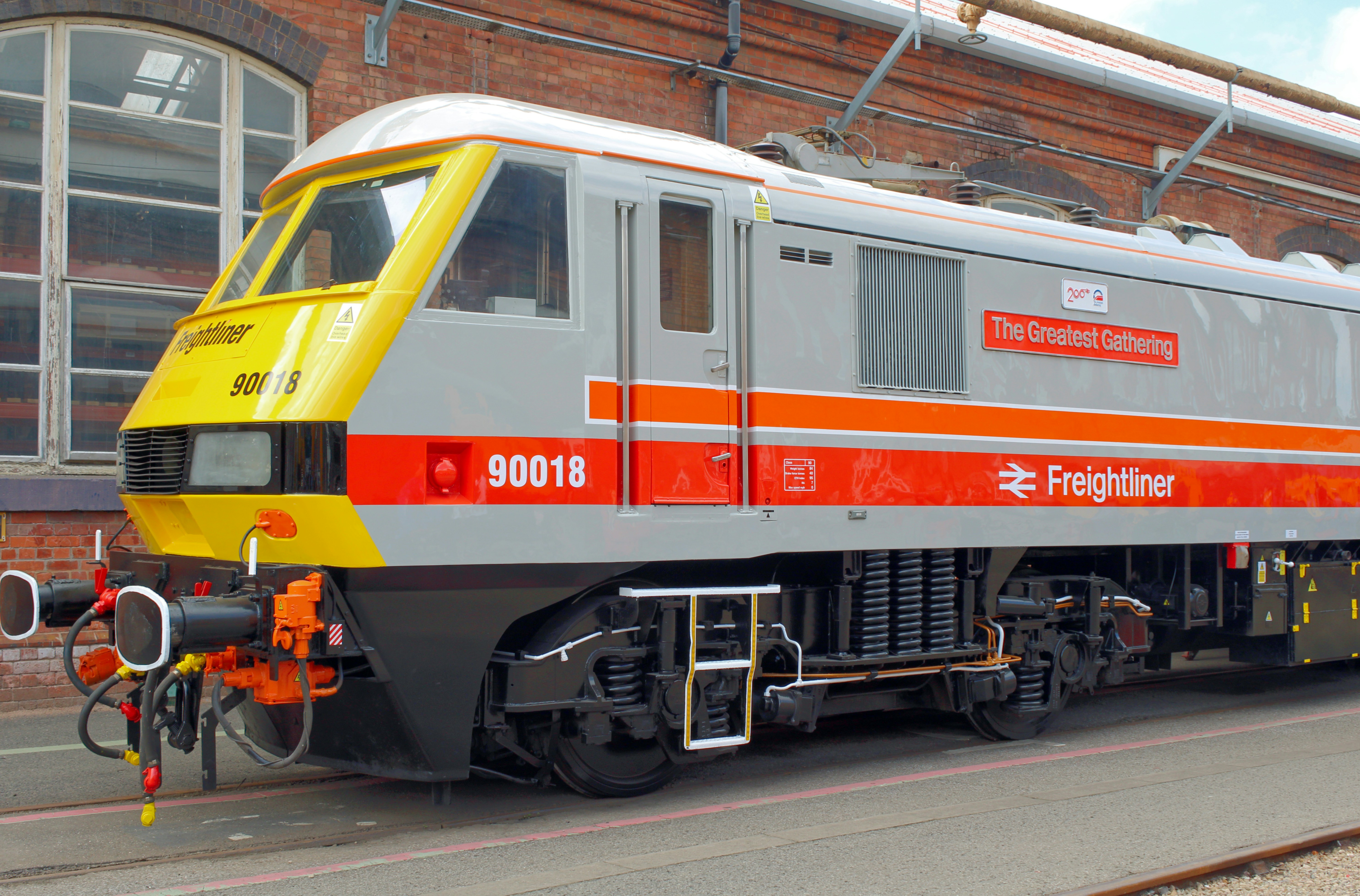 90018 @ The Greatest Gathering 2025 | A freightliner train locomotive is on display.