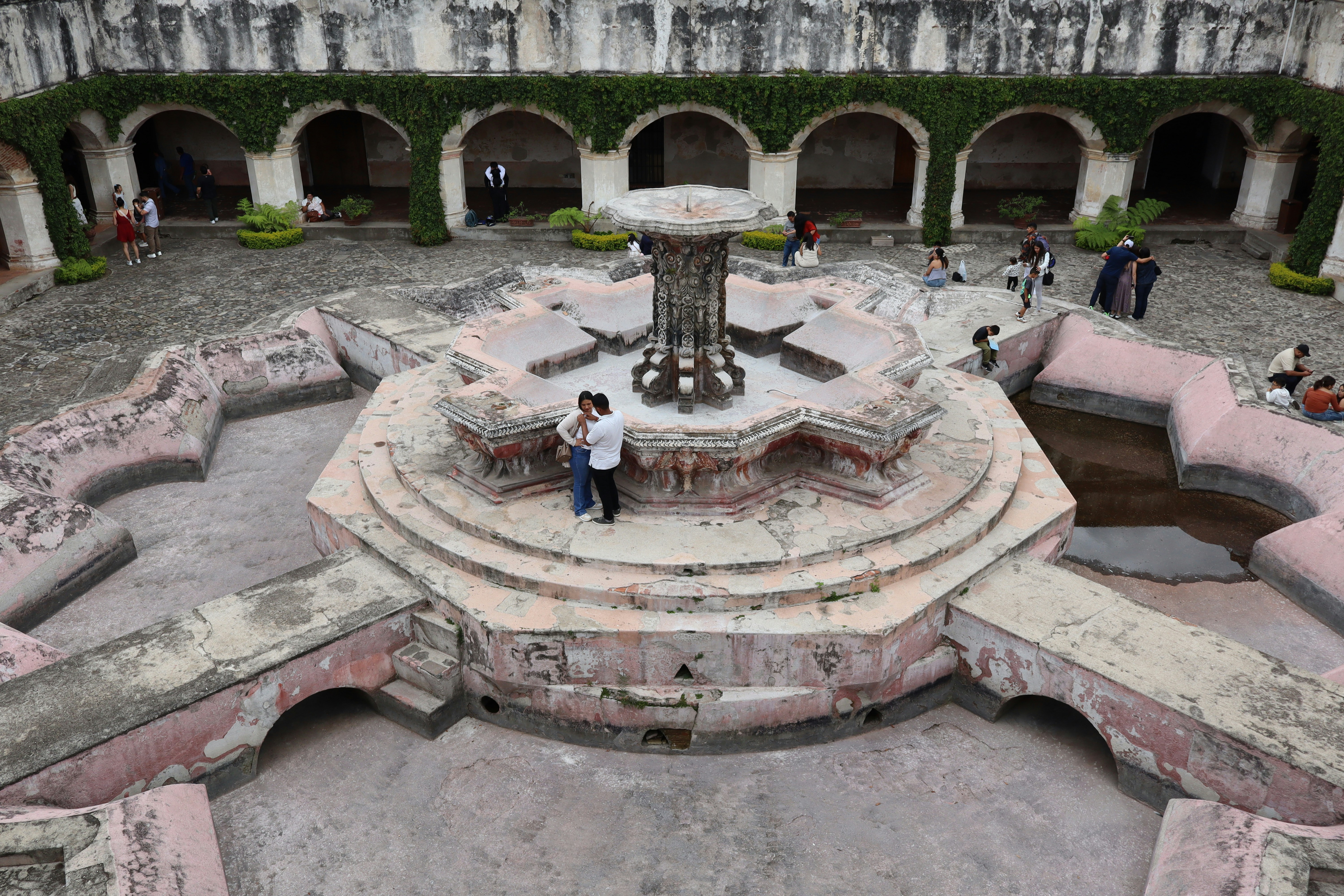 Photo by Emmanuel Appiah with Canon EOS R100