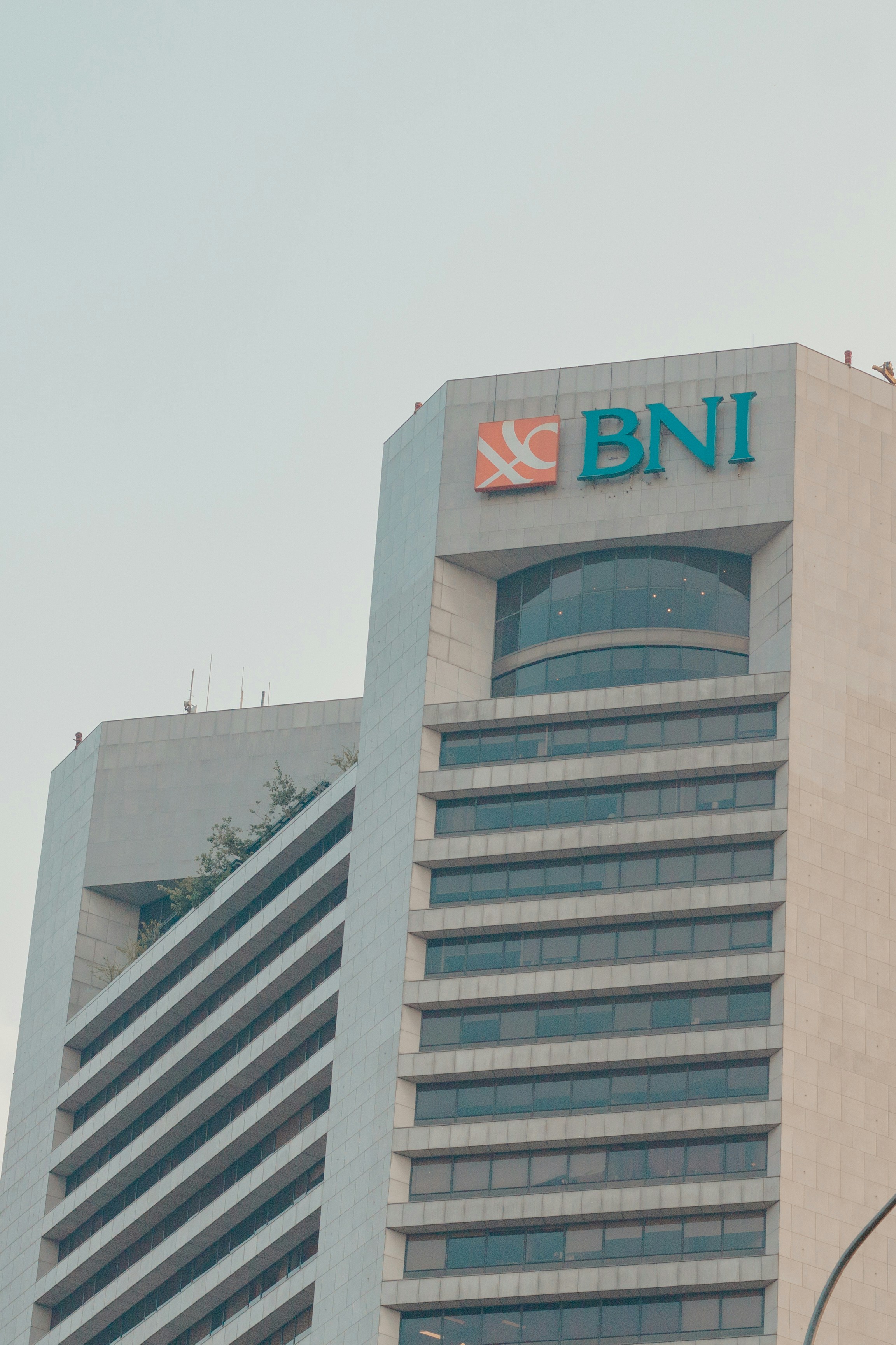 Bni building is visible from the ground. photo – Free City Image on ...