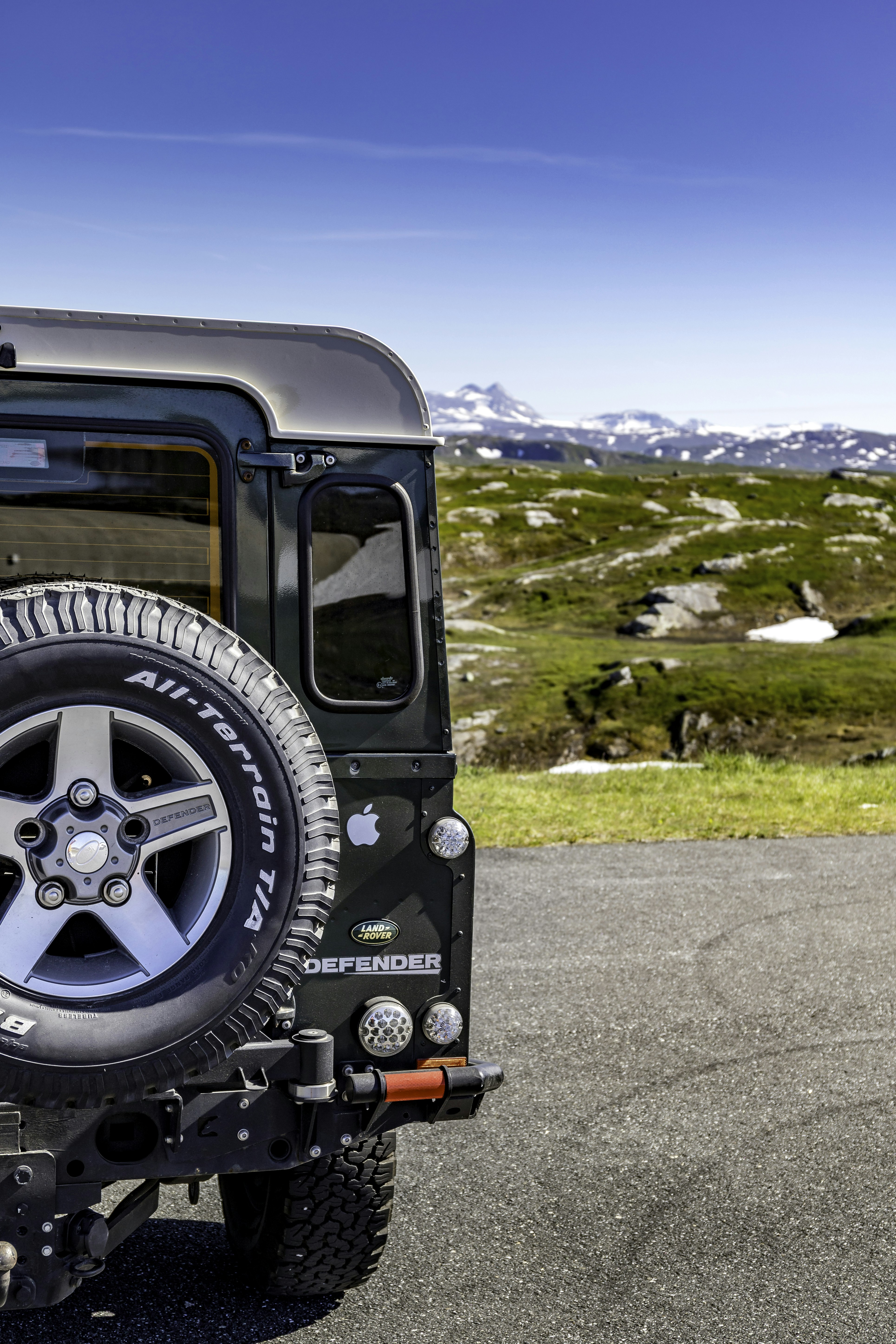 Defender 110 Pictures | Download Free Images on Unsplash