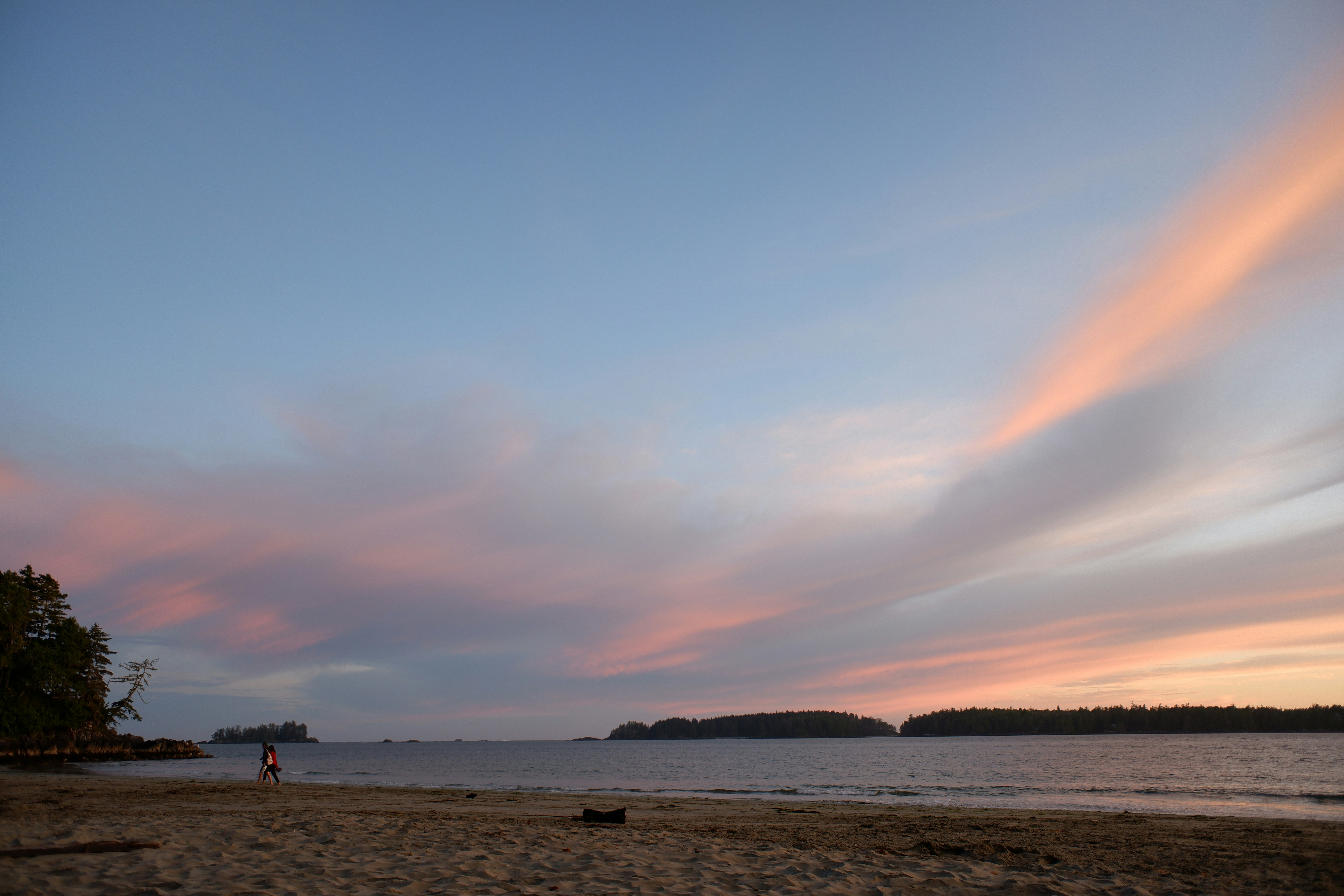 Whispers of Twilight Over Tranquil Waters