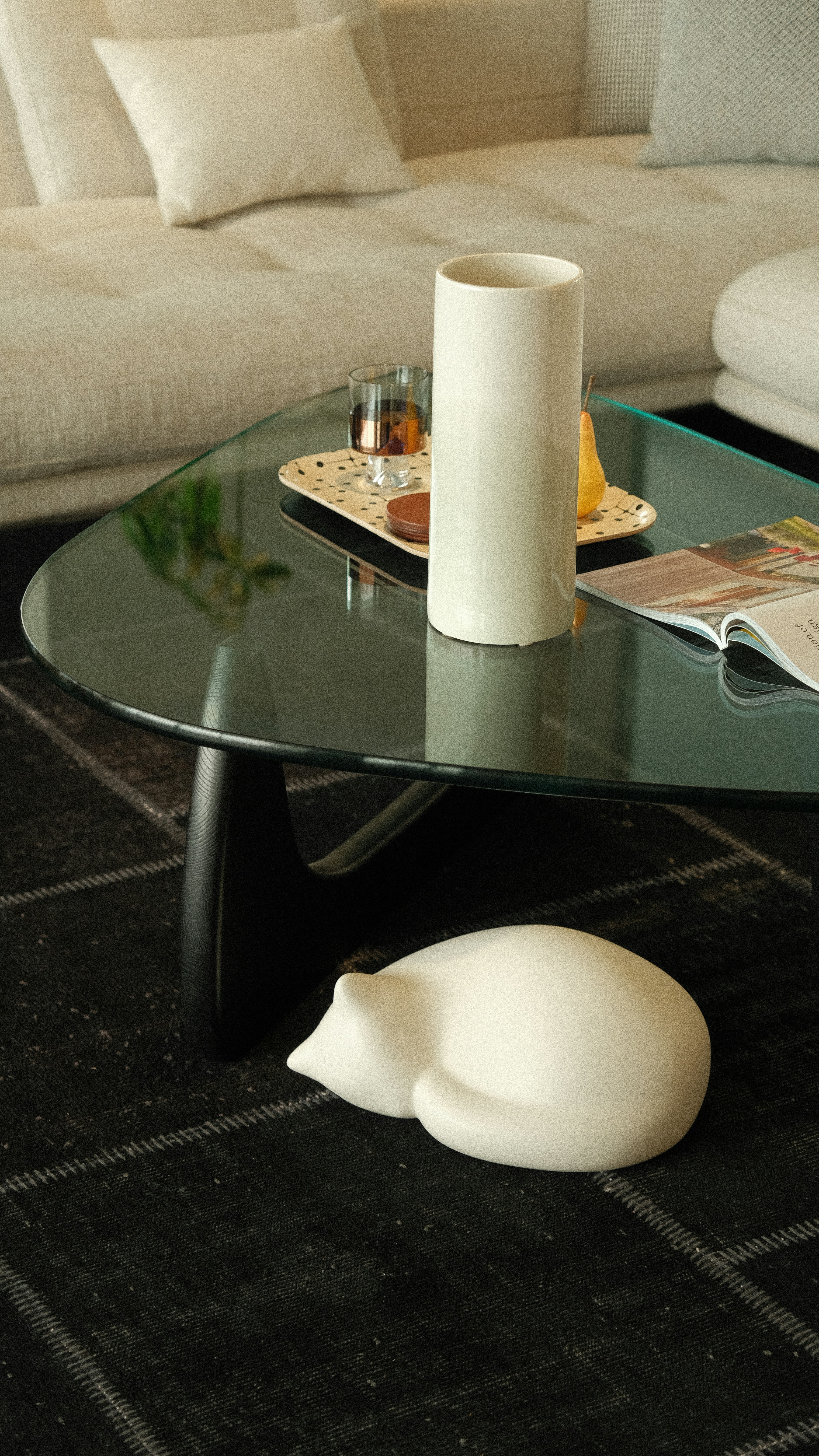 Serenity in Minimalism: A Cozy Corner