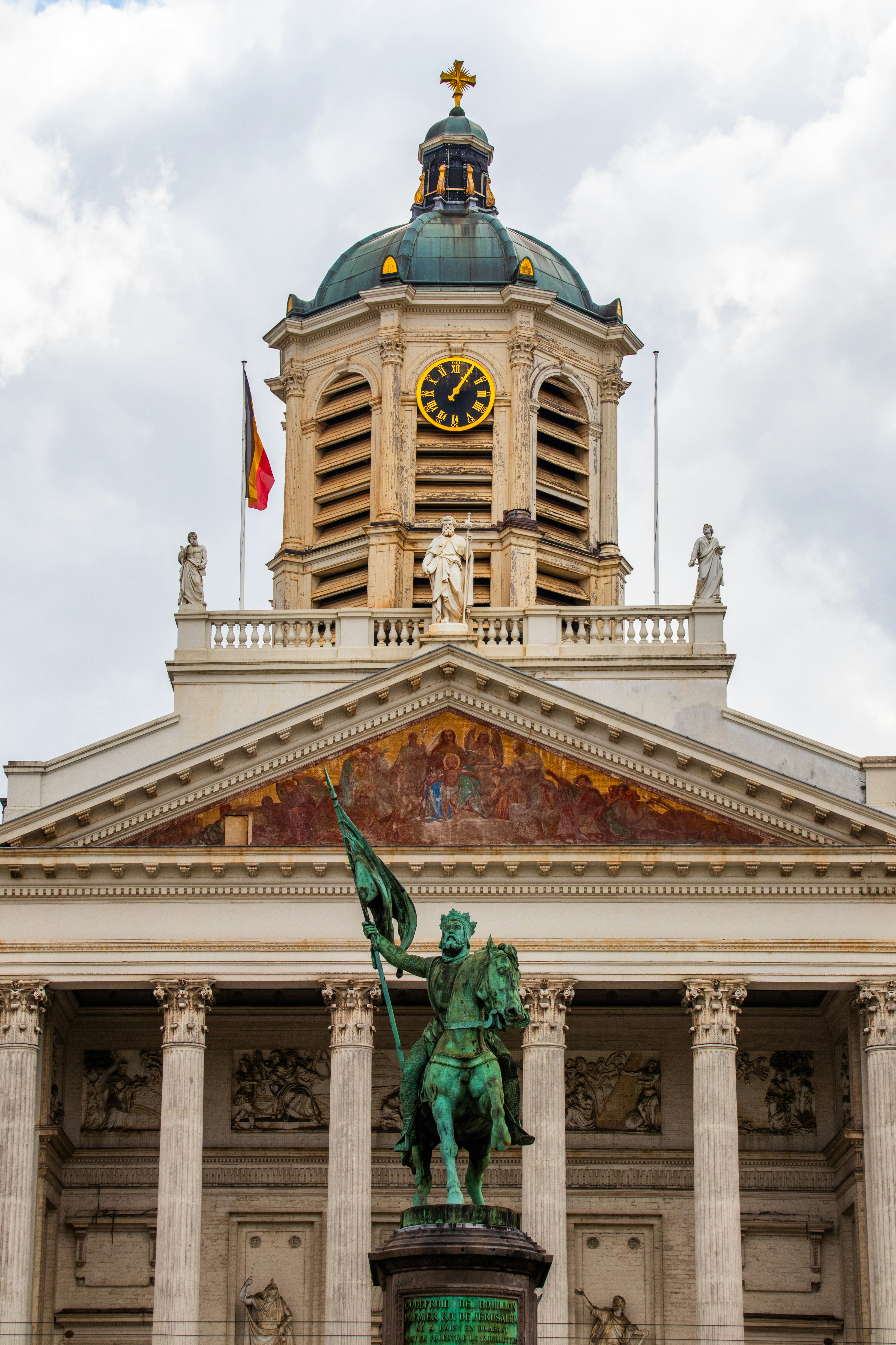Heritage in Time: The Crowned Sentinel