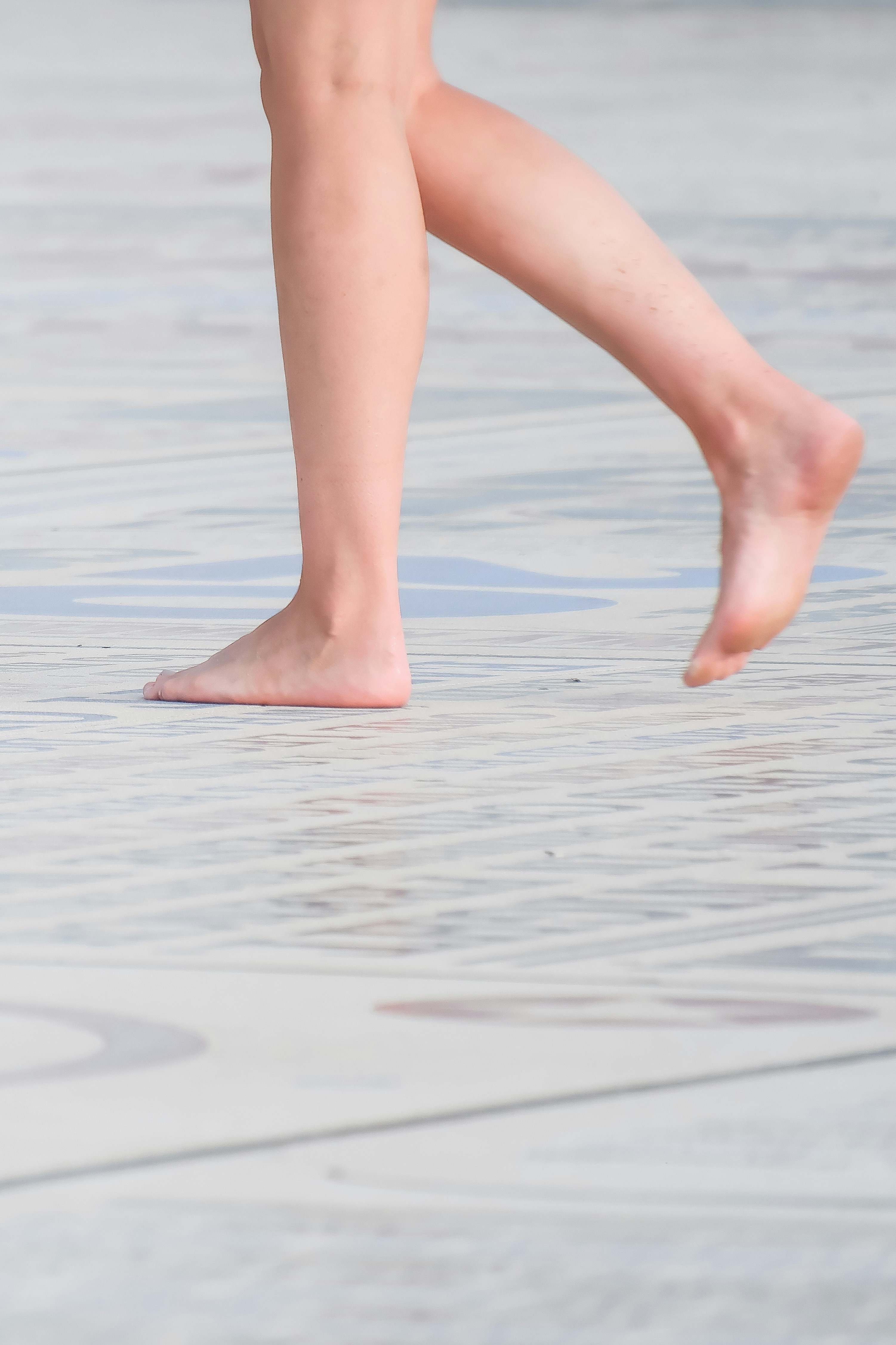 The Dance of Soles on Mosaic