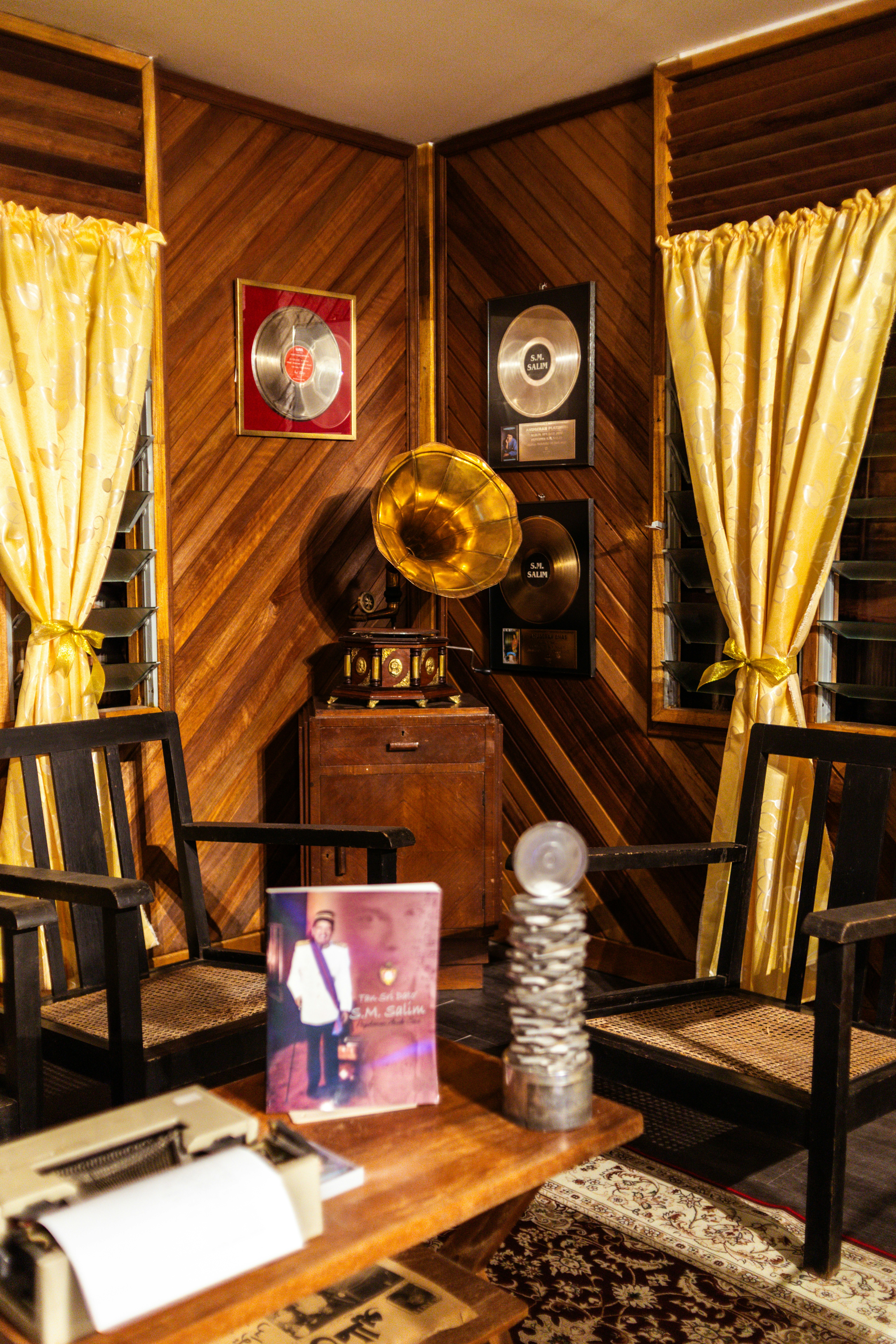 A Melodic Retreat: Echoes of the Past