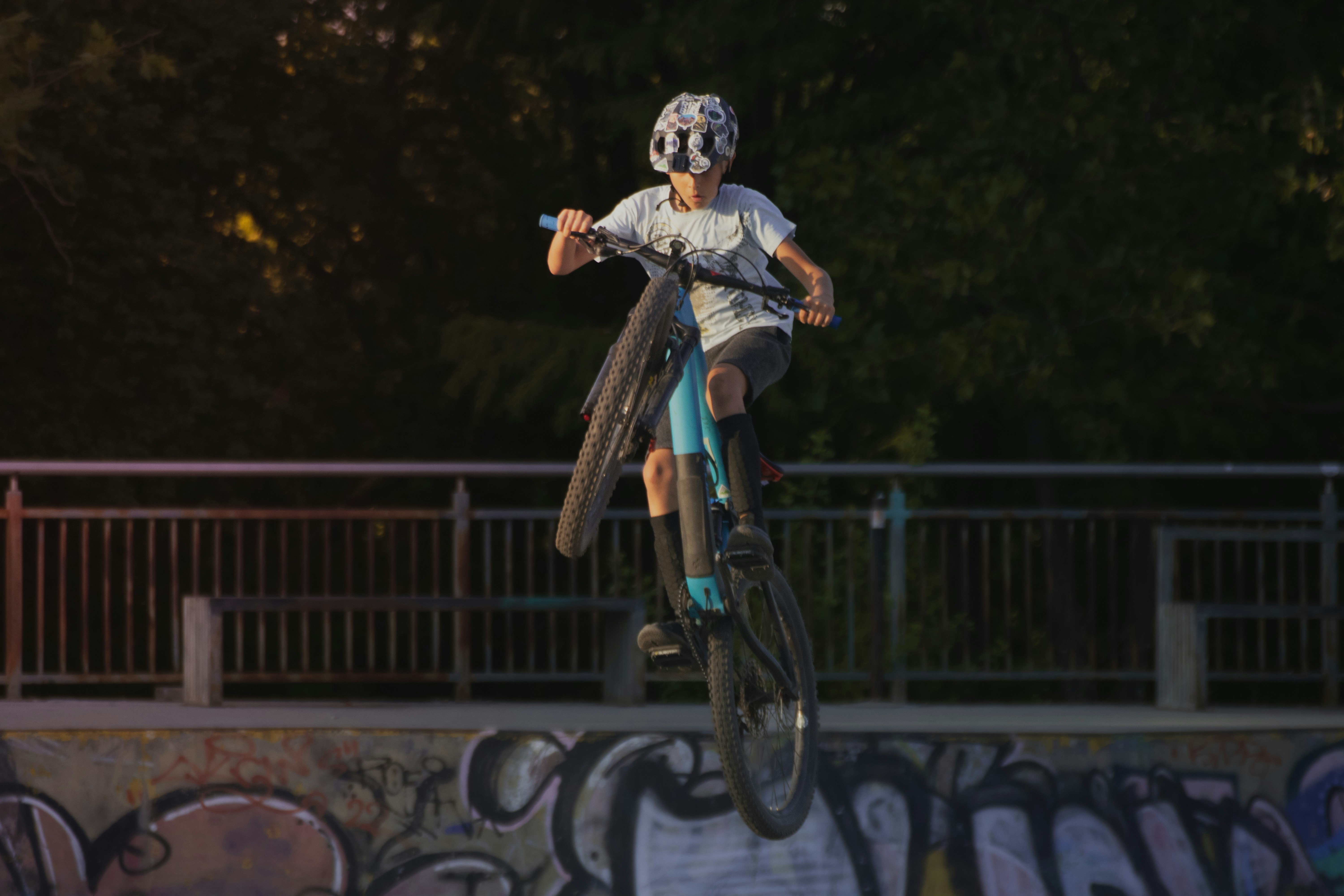 Defying Gravity: A Moment of Airborne Adventure