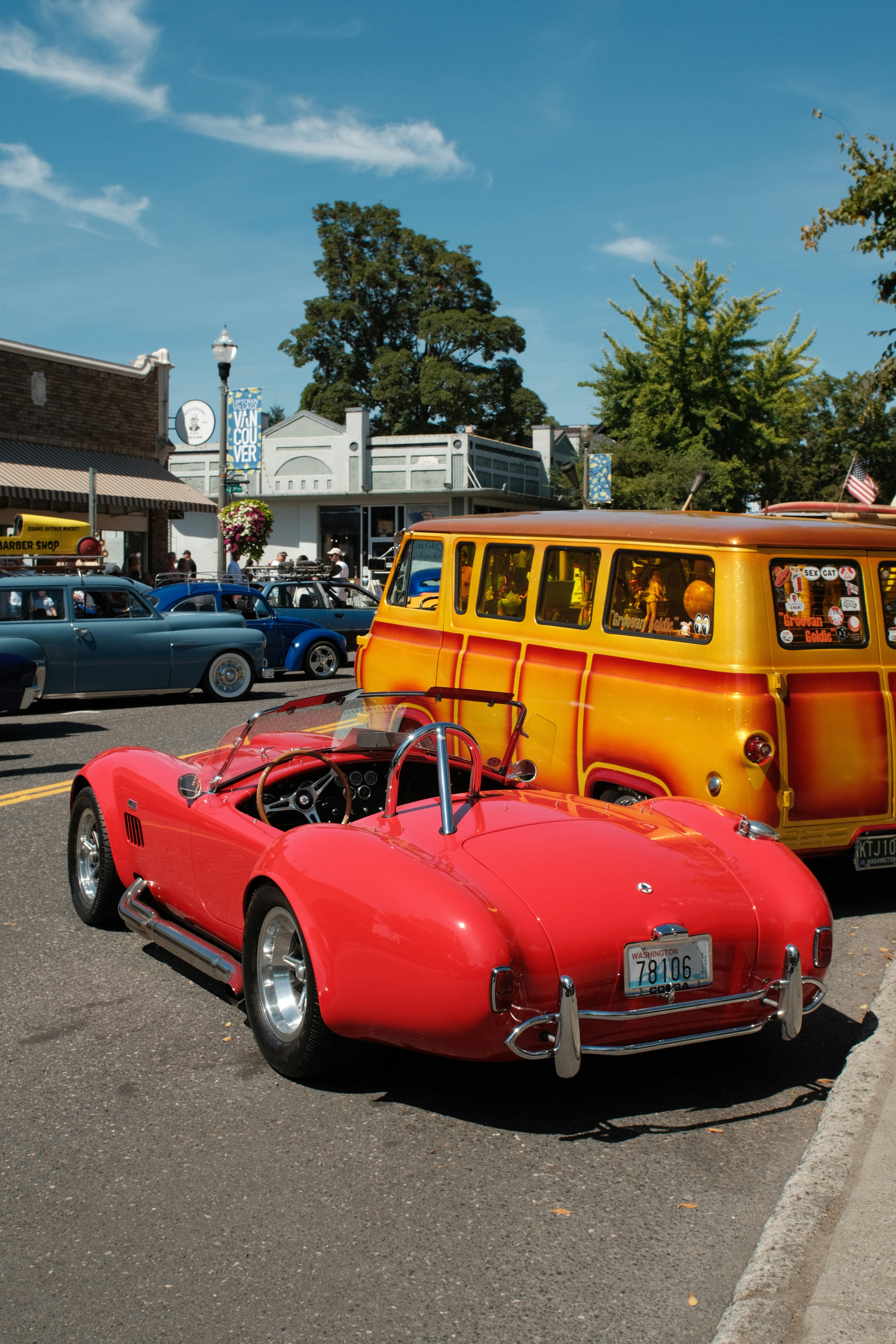 Classic Cruisers: A Retro Rendezvous
