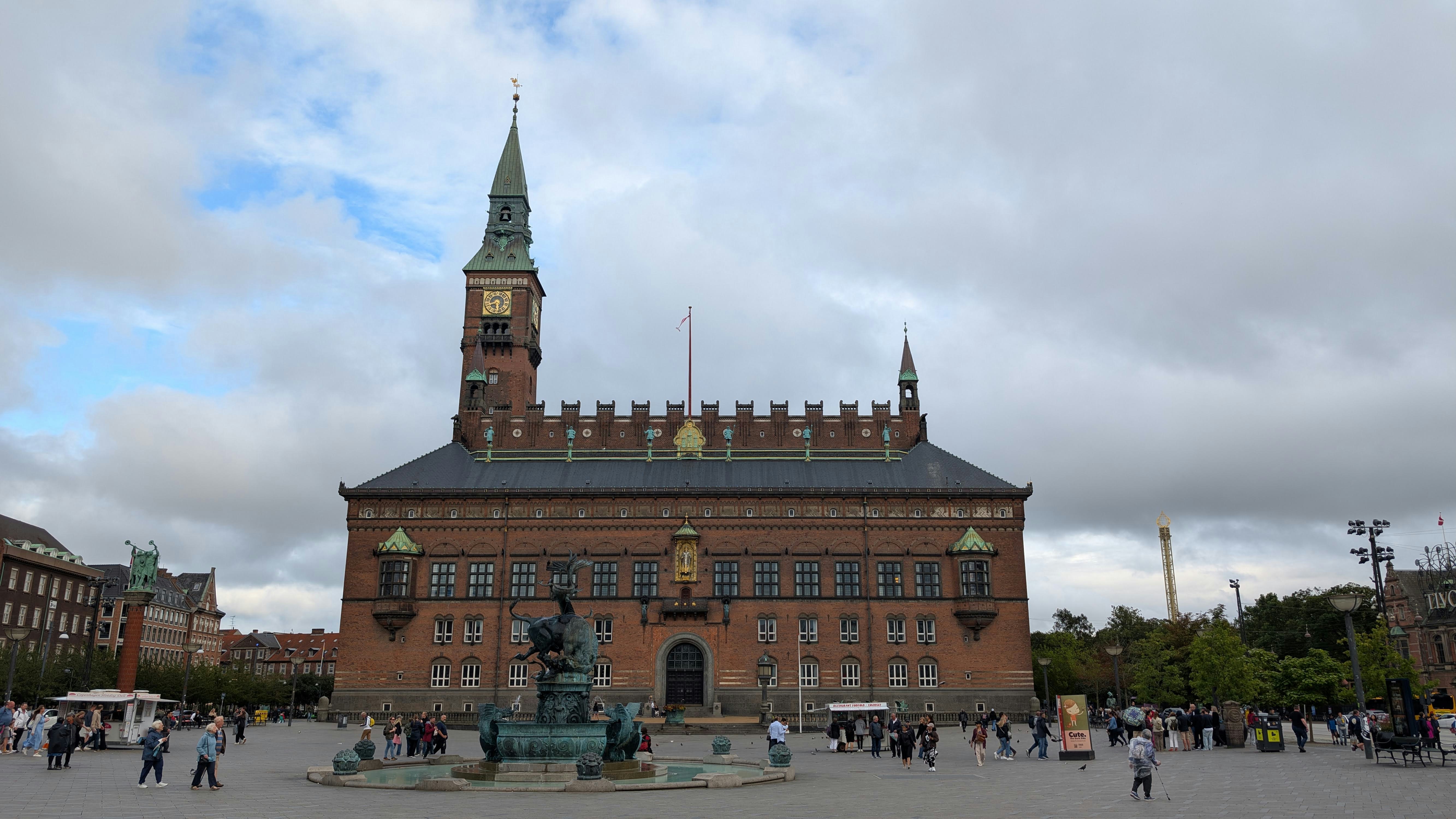 The Heart of Civic Life: A Glimpse into Historic Architecture