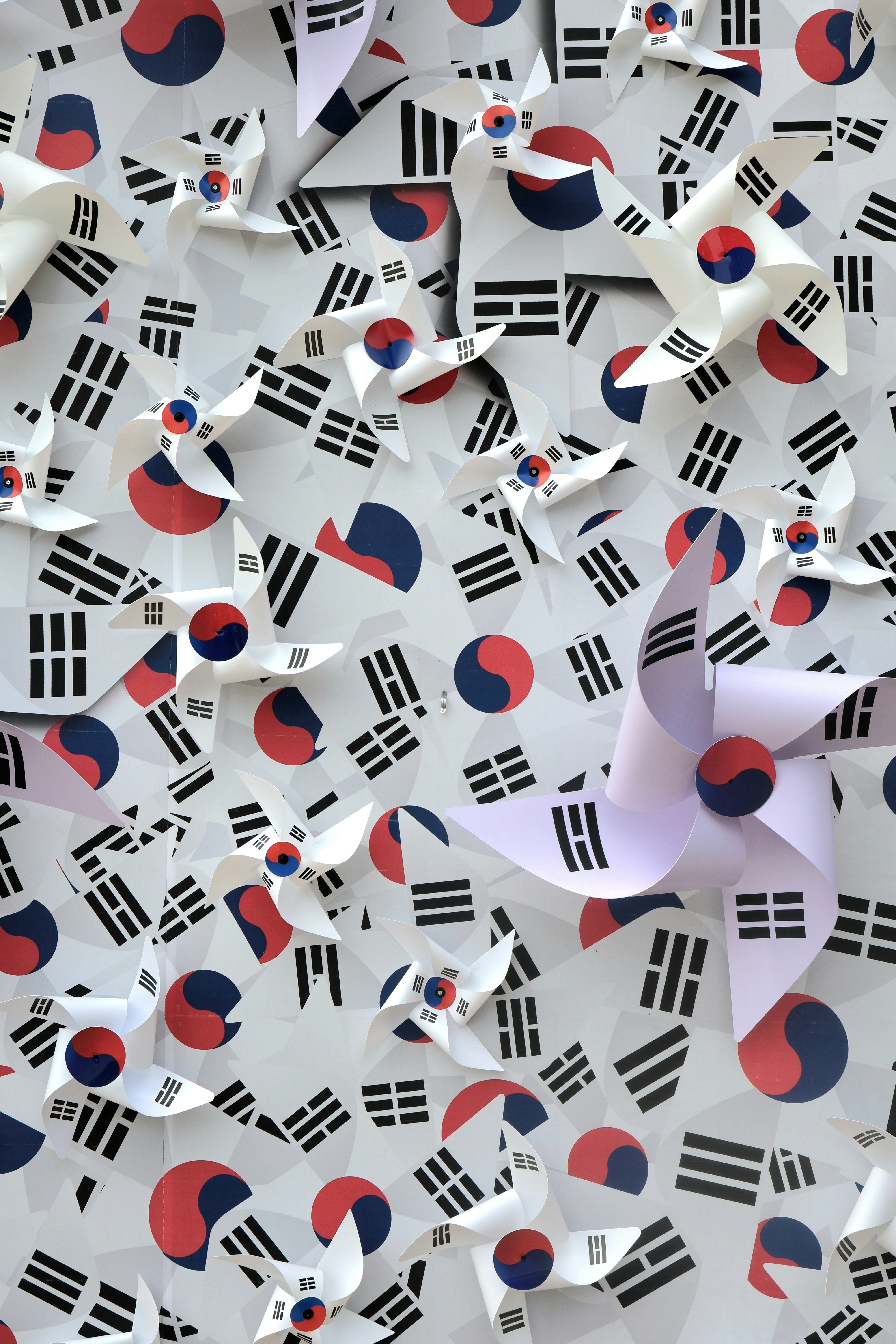 Pinwheels decorated with the south korean flag photo – Free Art Image ...