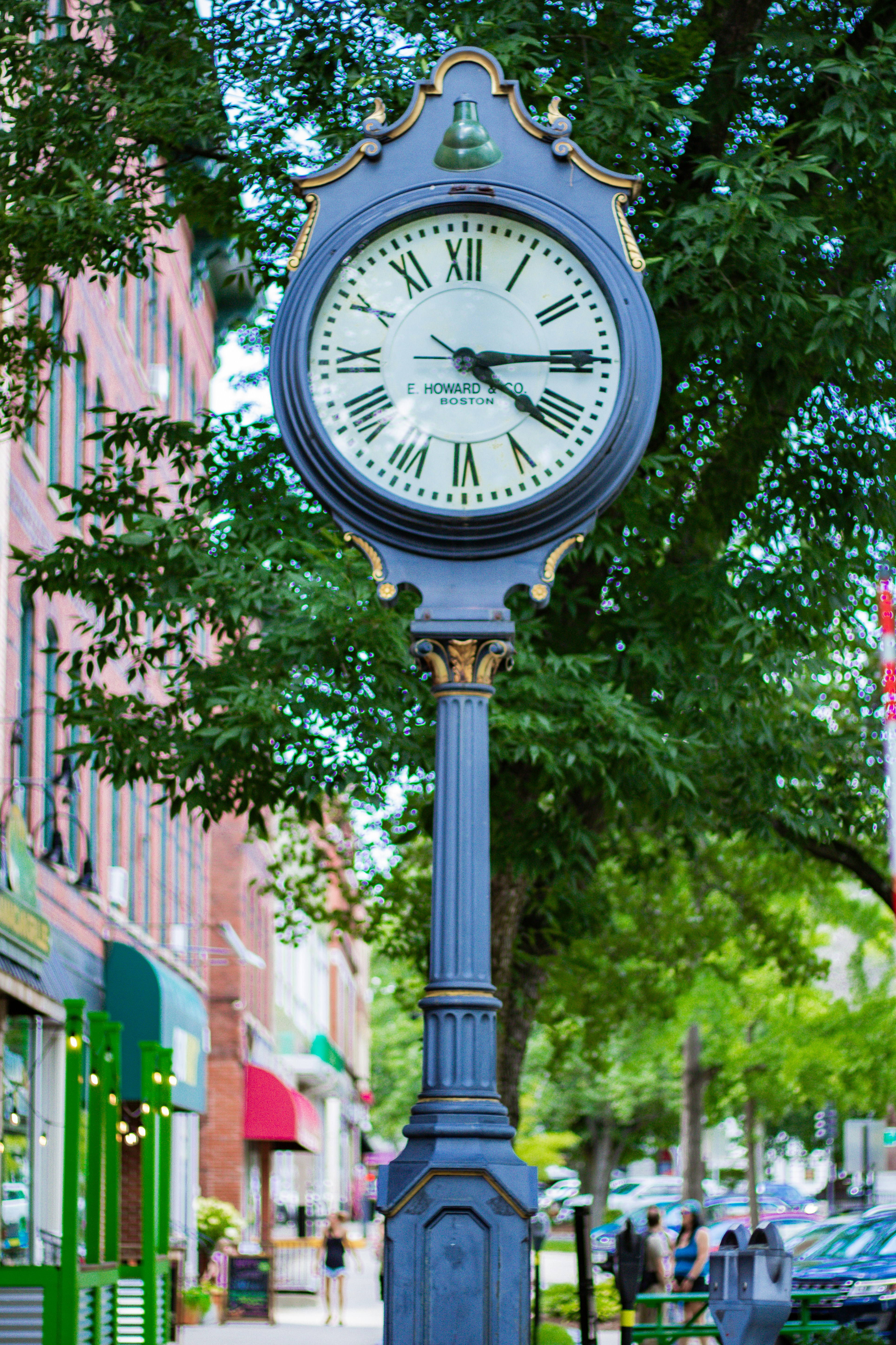 Timeless Elegance: The Heritage Clock