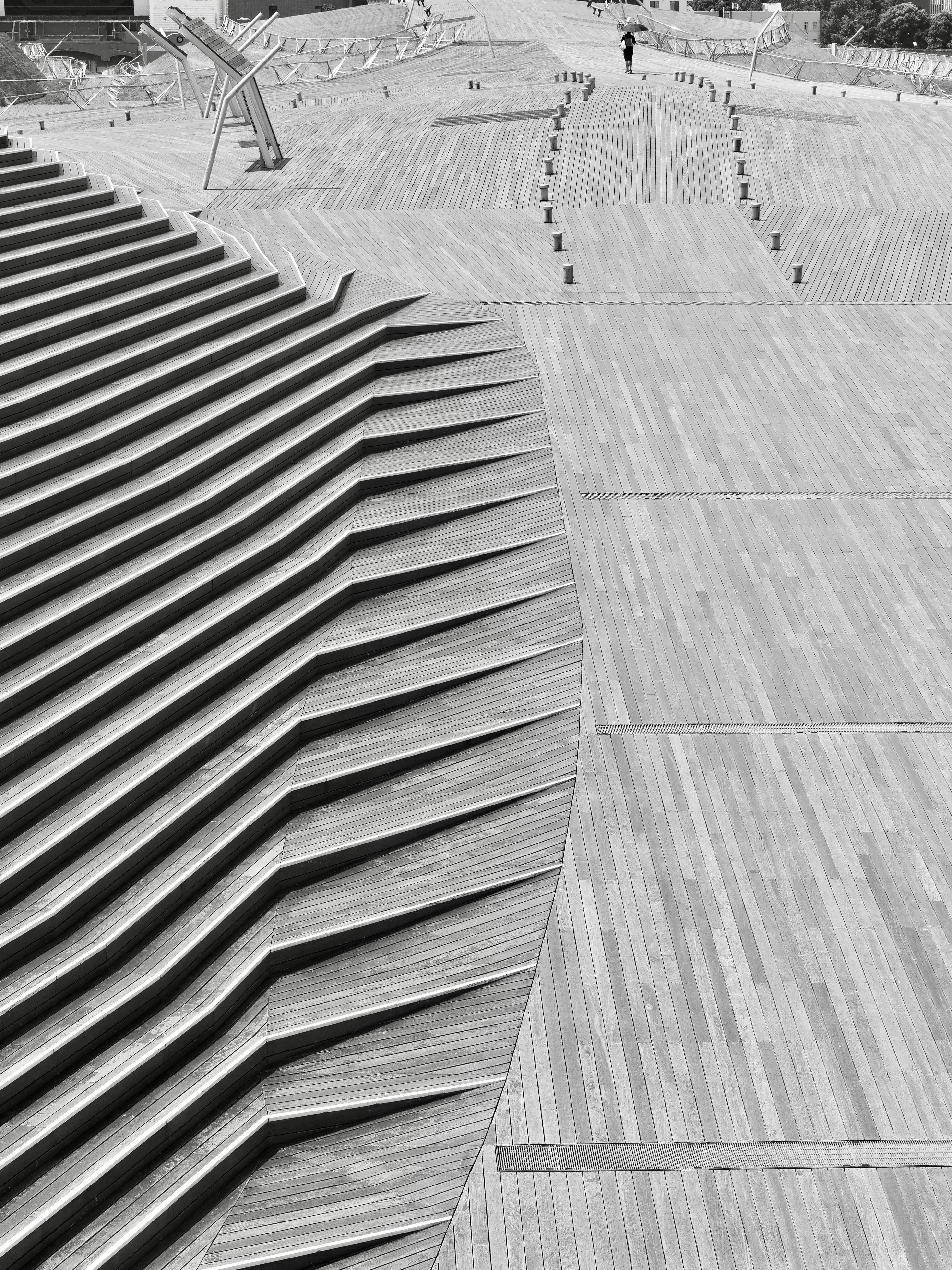 Urban patterns | Modern architectural detail with repeating geometric patterns