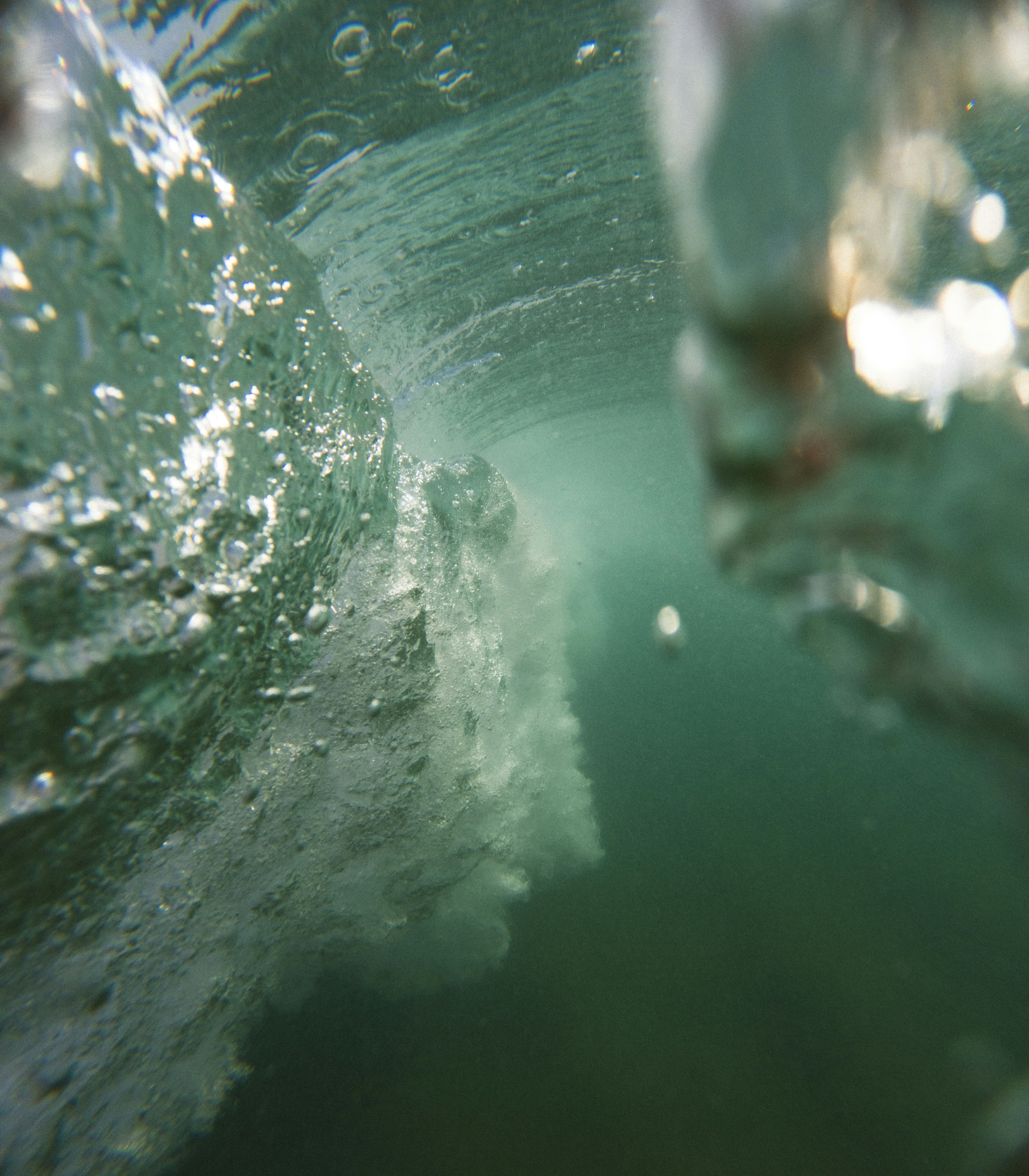 C:\DCIM\100GOPRO\GOPR4540.GPR | Underwater view of a breaking ocean wave