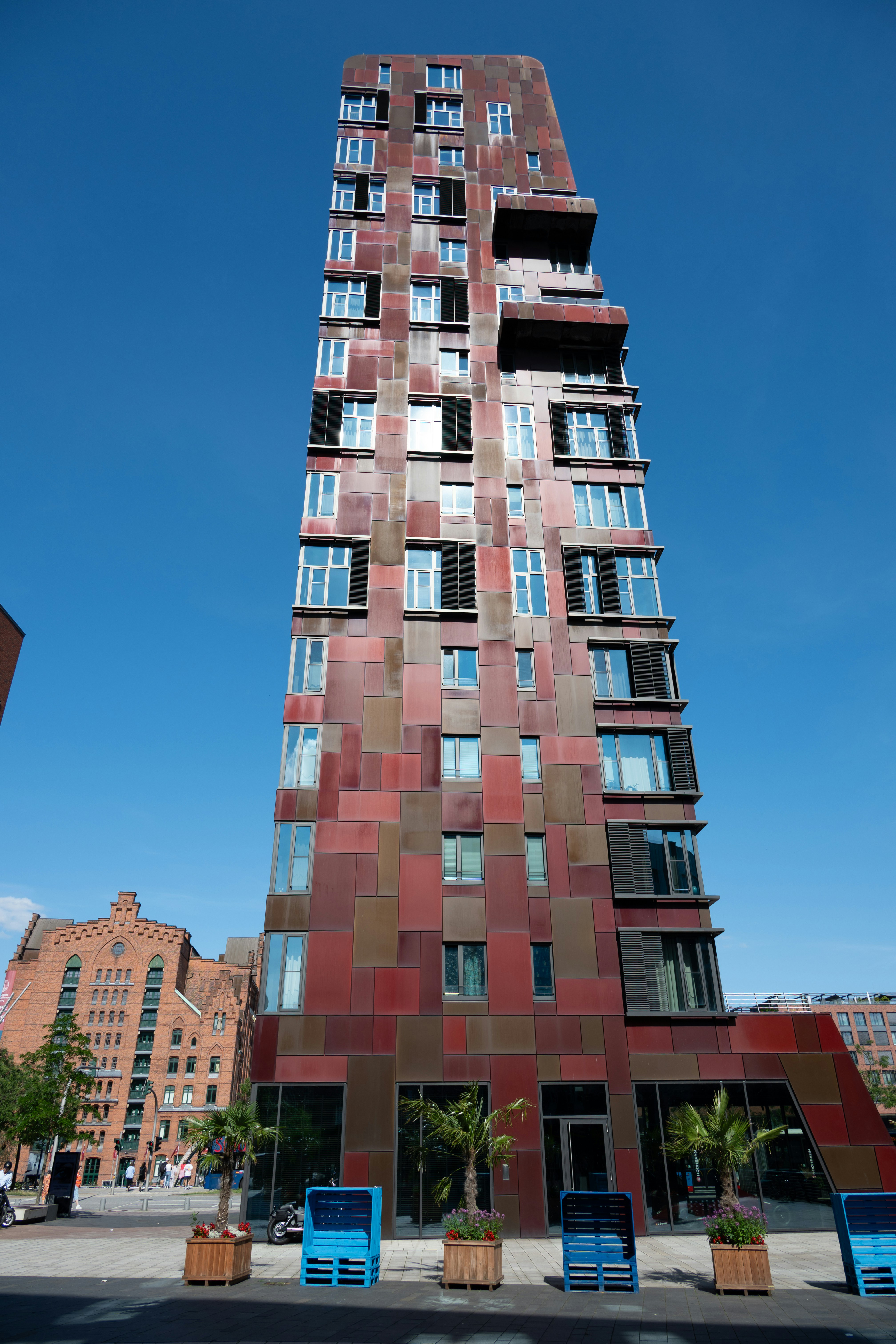 Urban Mosaic: A Modern Architectural Statement