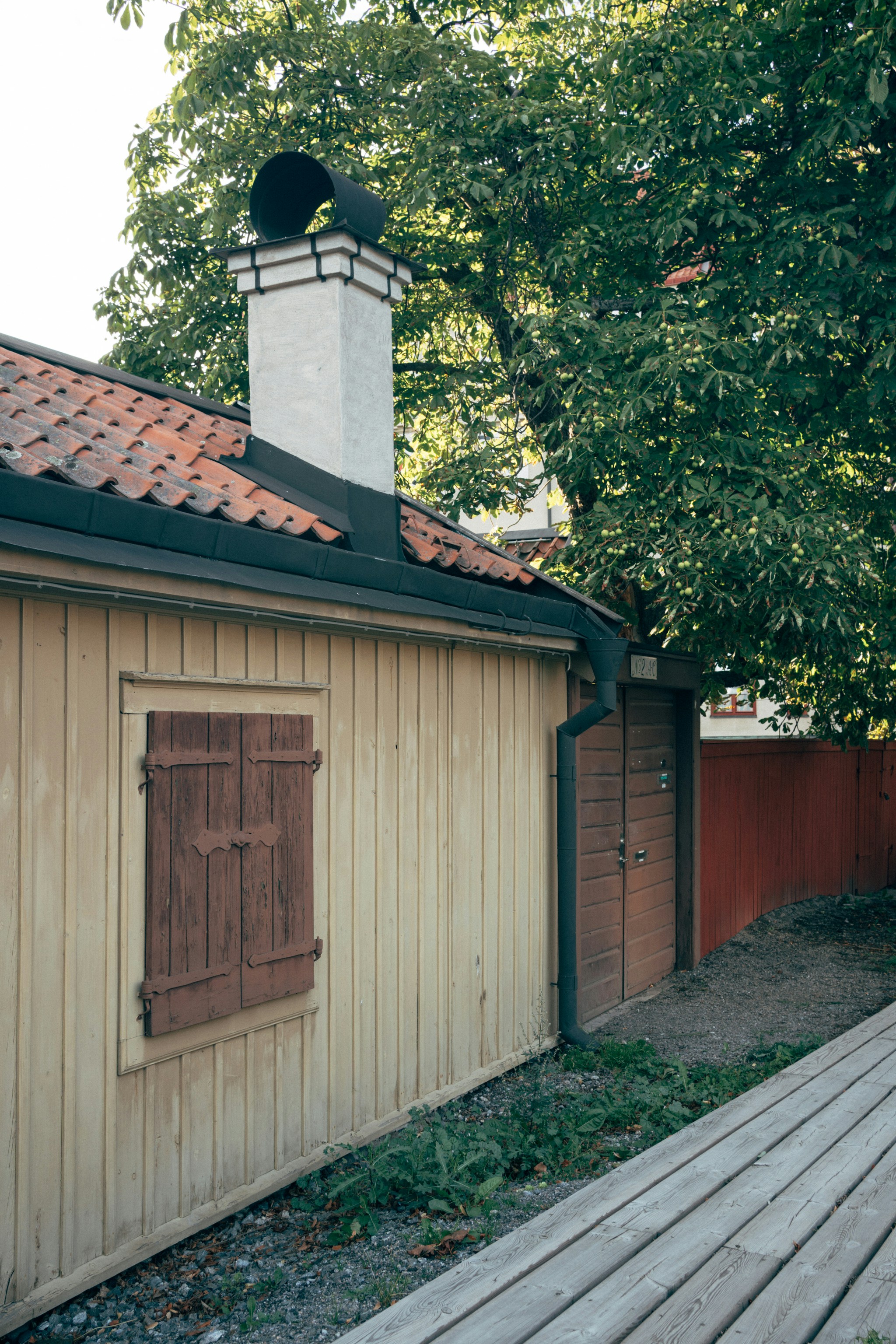 Whispers of Rustic Charm: A Quiet Retreat