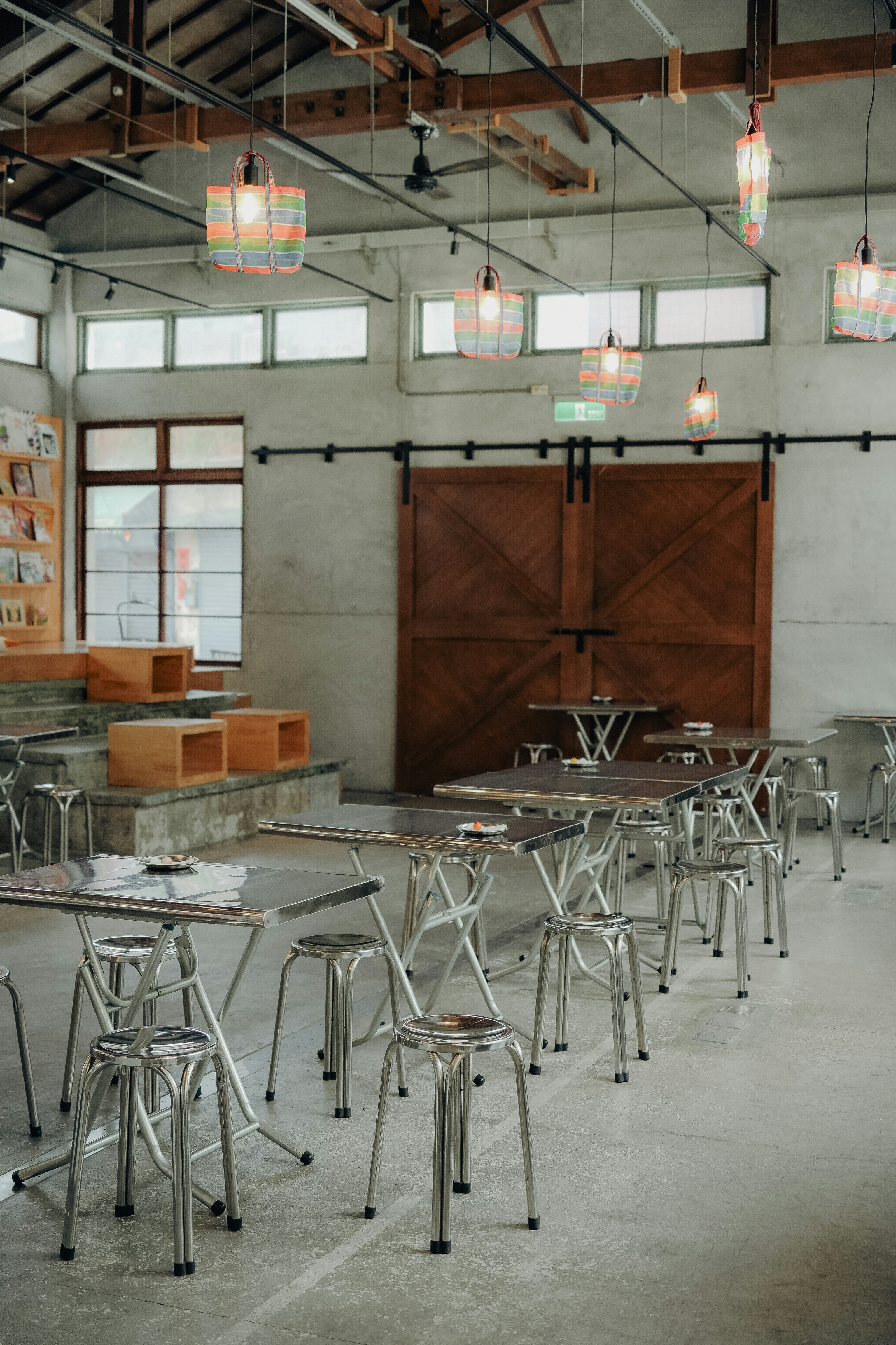 Urban Oasis: A Modern Café Retreat