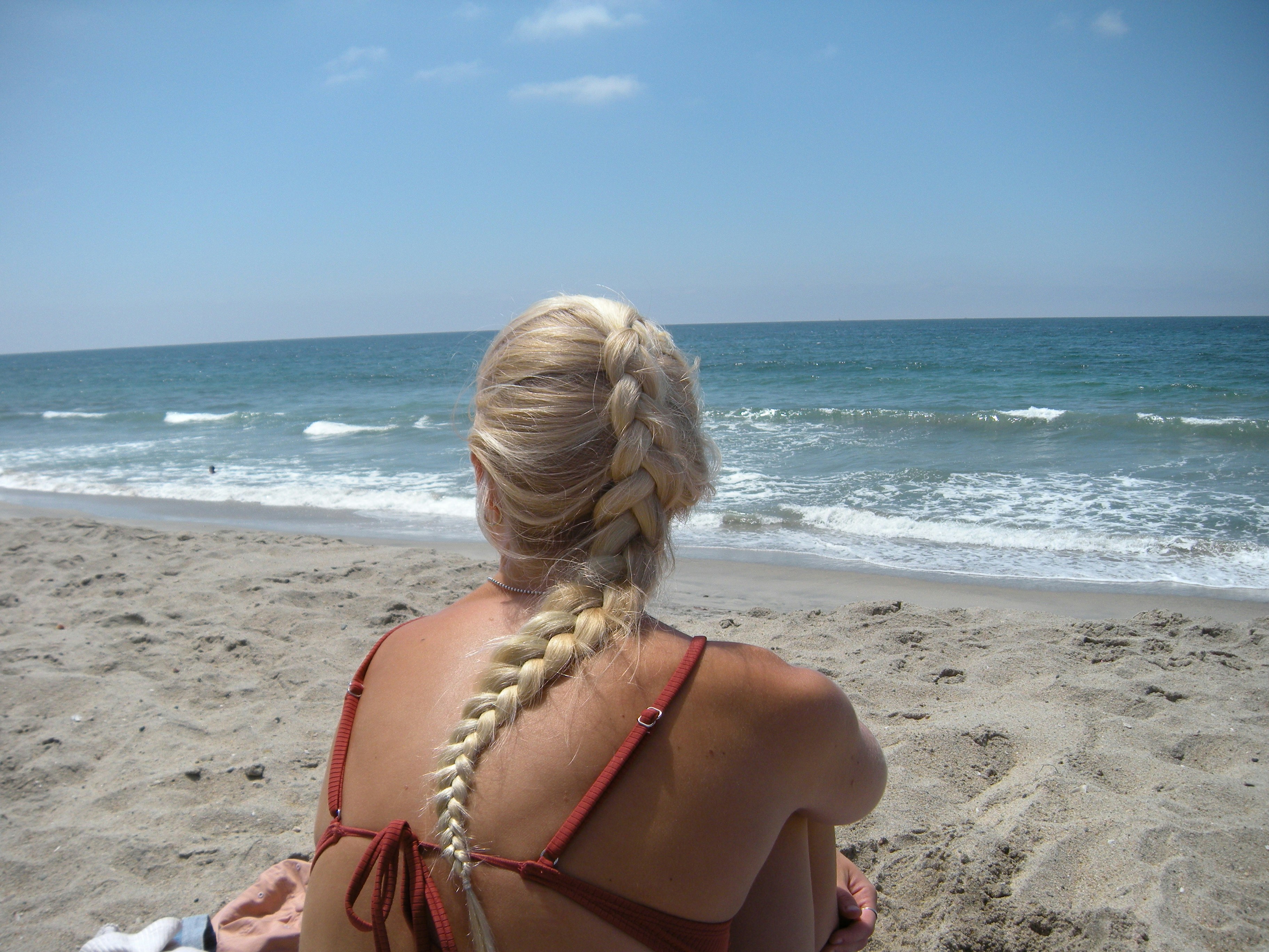 Whispers of the Ocean: A Serene Escape