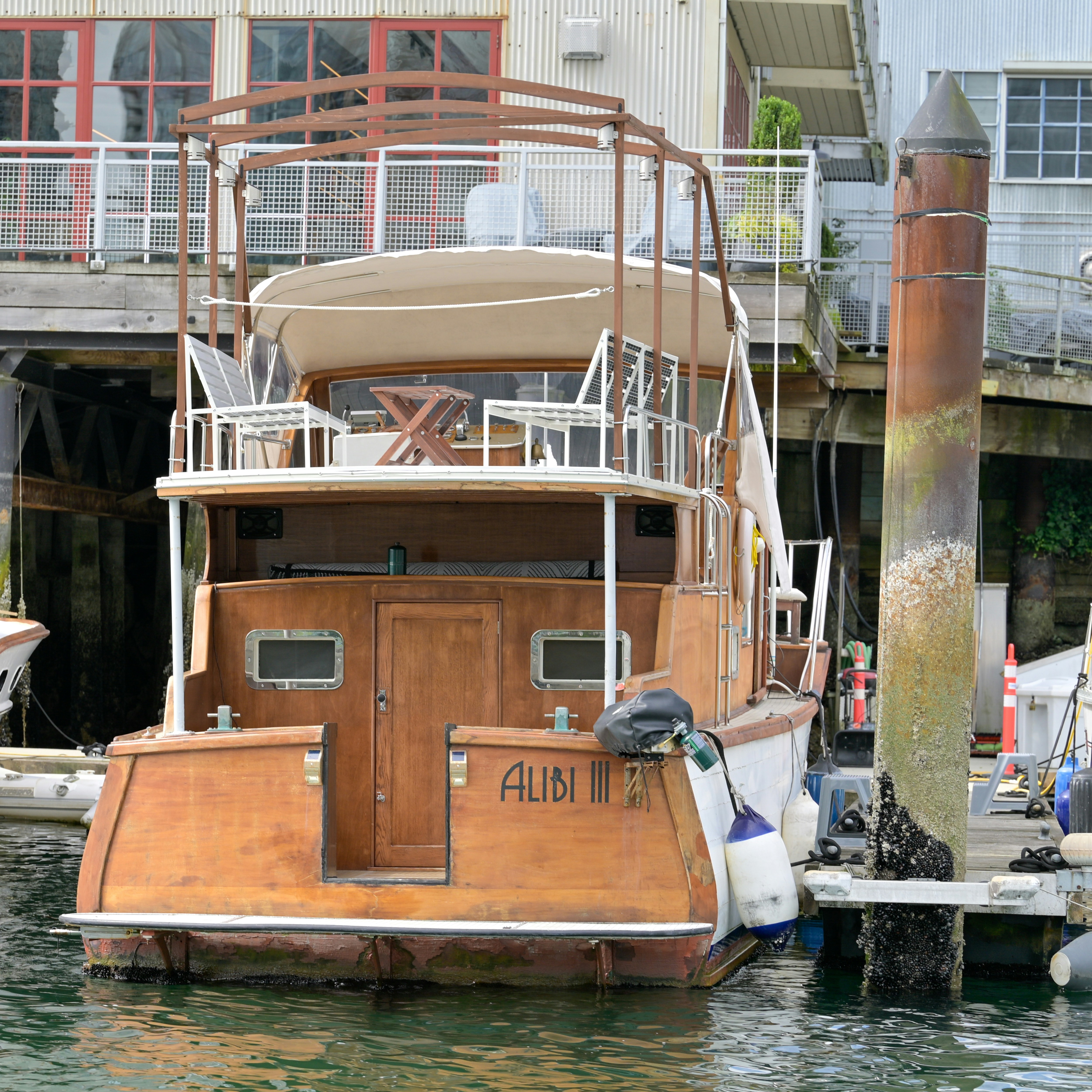 Nautical Serenity: The Alibi III Awaits