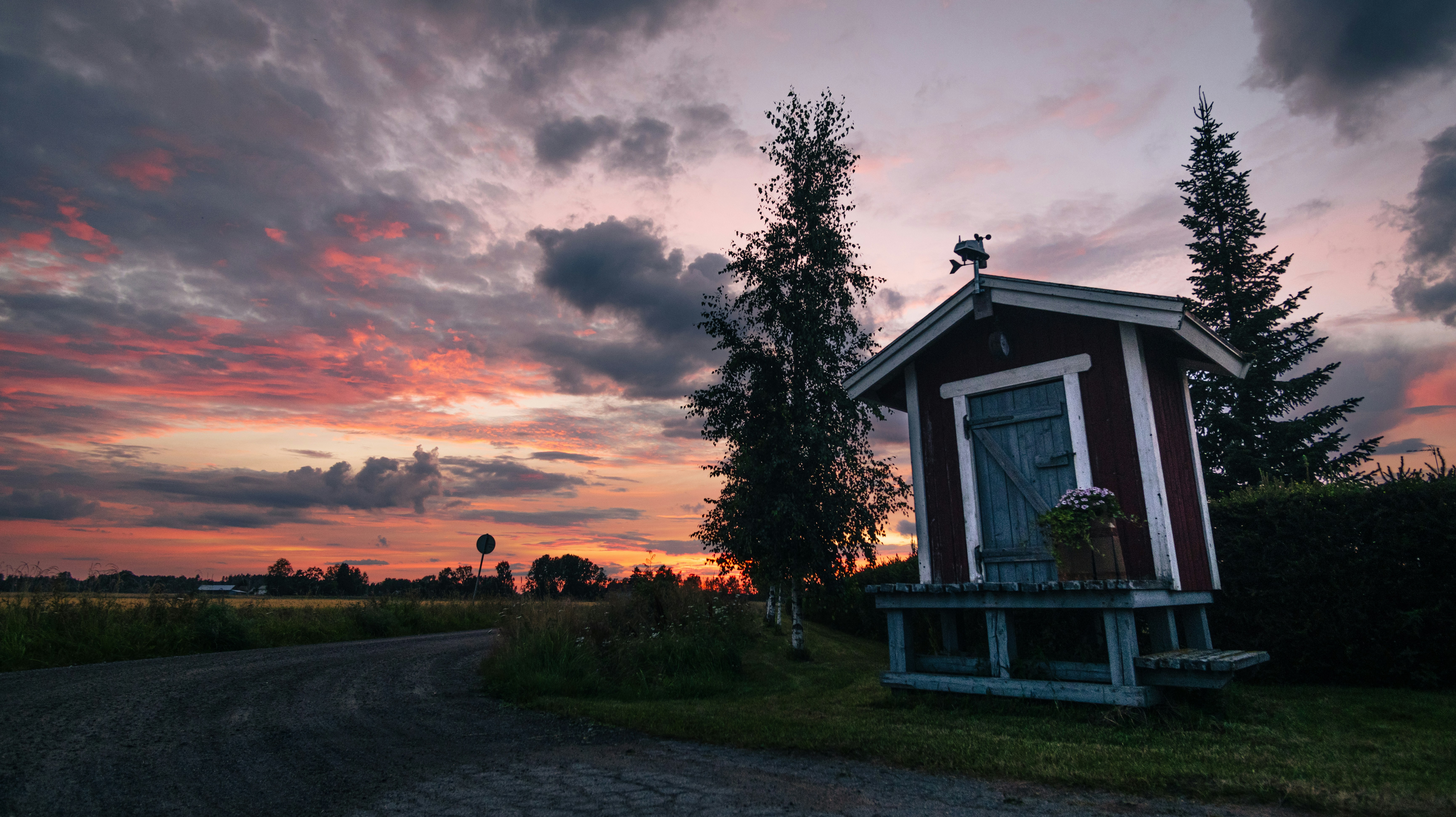 Whispers of Twilight: A Rustic Retreat