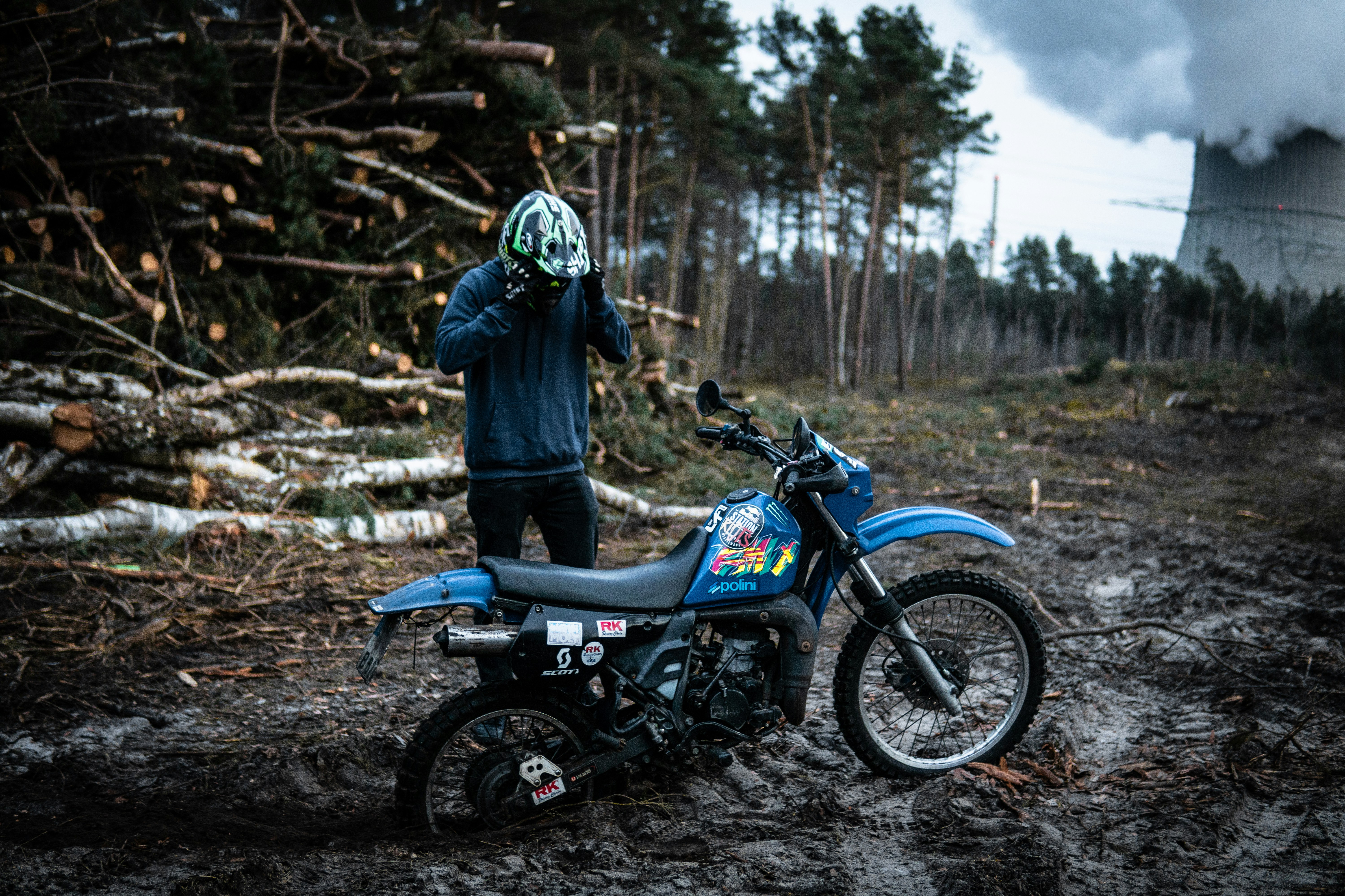 The Calm Before the Ride