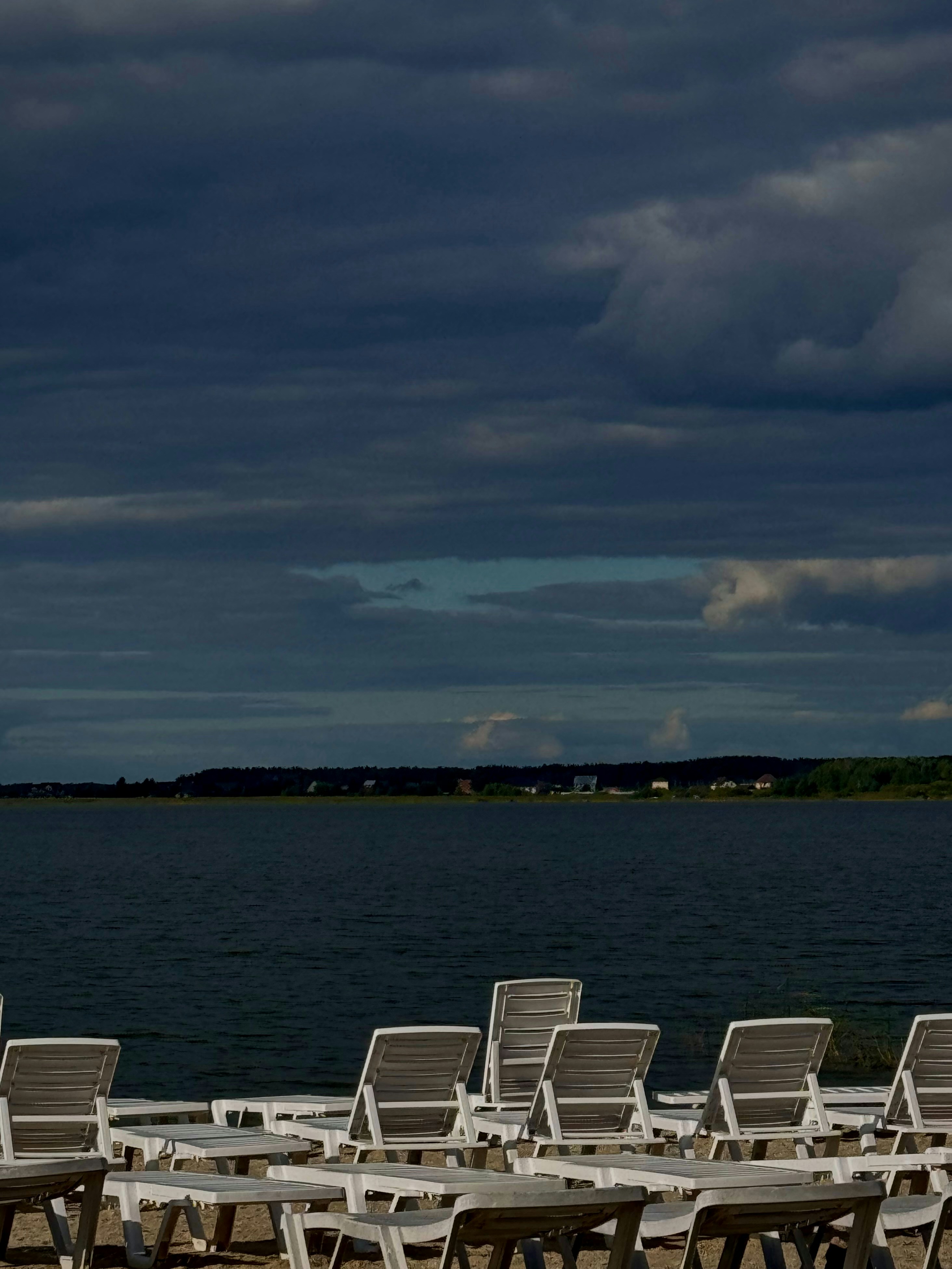 Serenity by the Shoreline