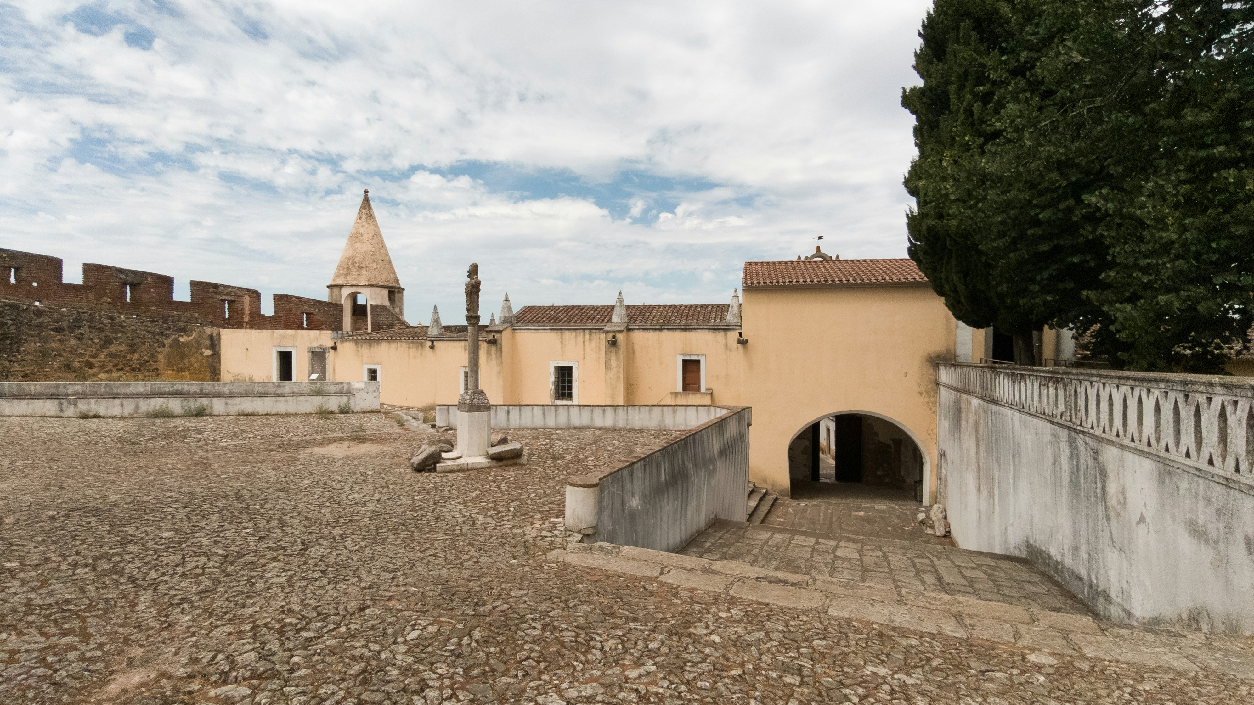 Sample photo from Xiaomi 14T Pro