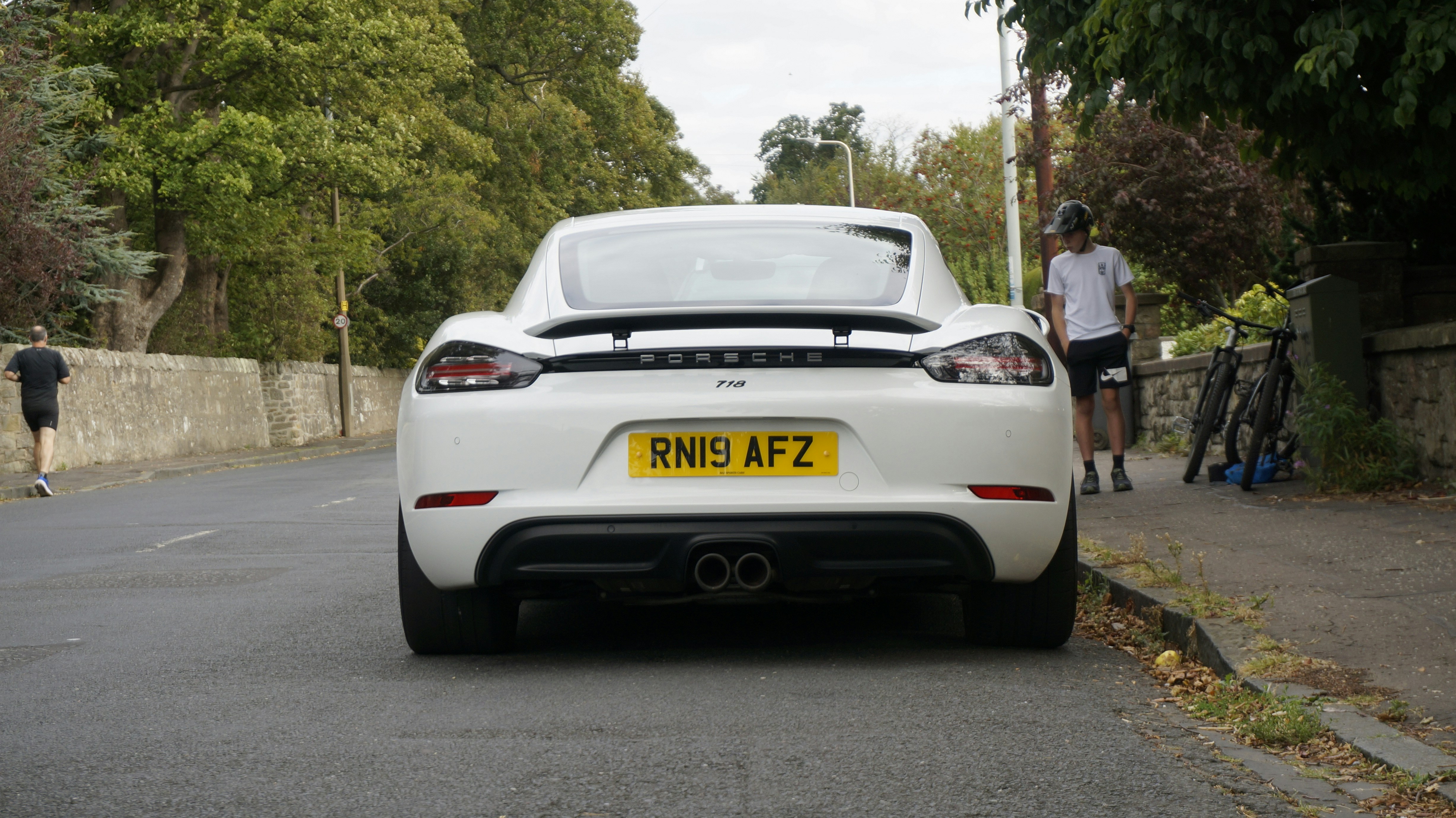 Elegance in Motion: The Porsche 718's Urban Retreat