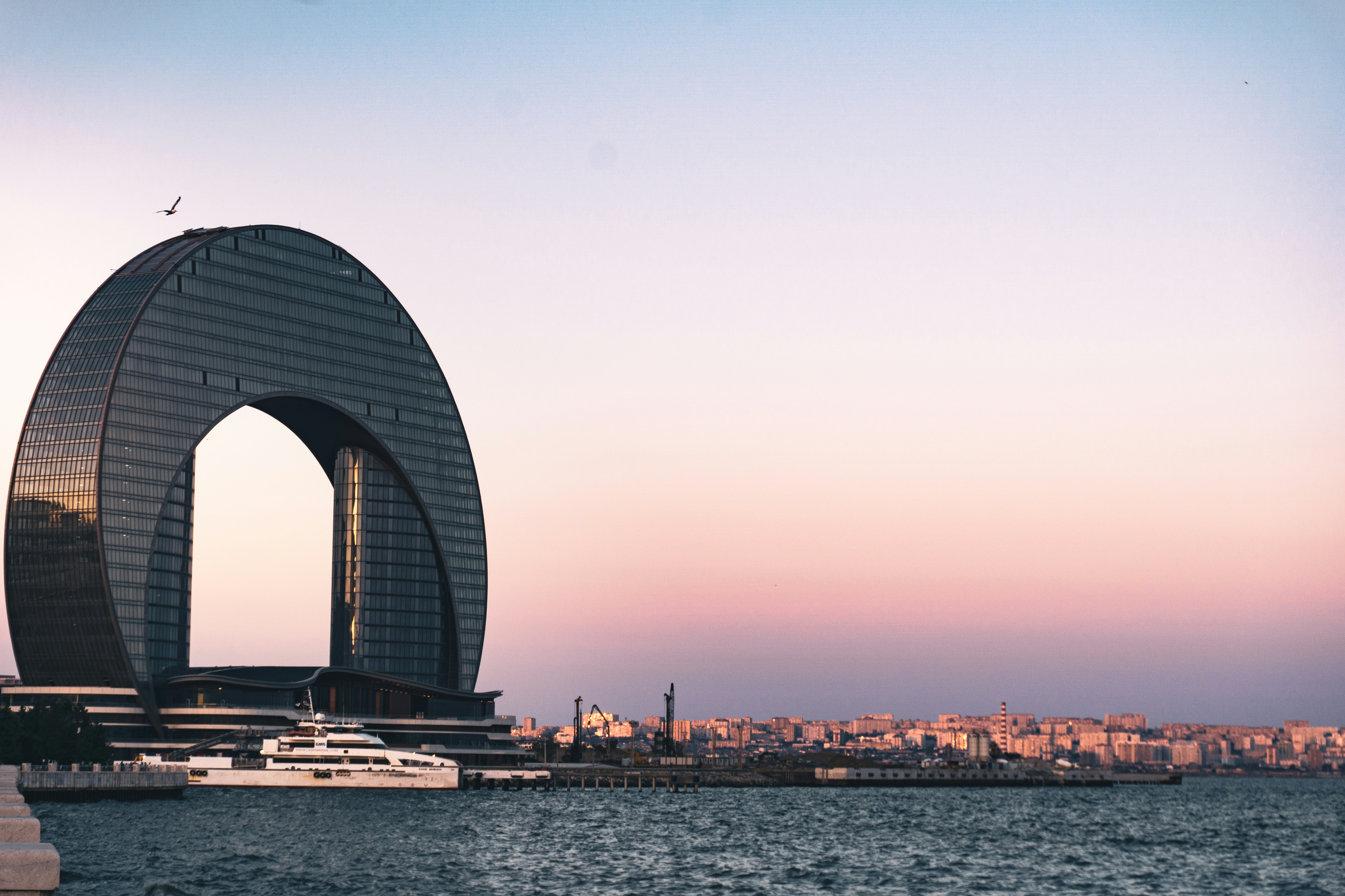 Gateway to the Horizon: A Modern Architectural Marvel
