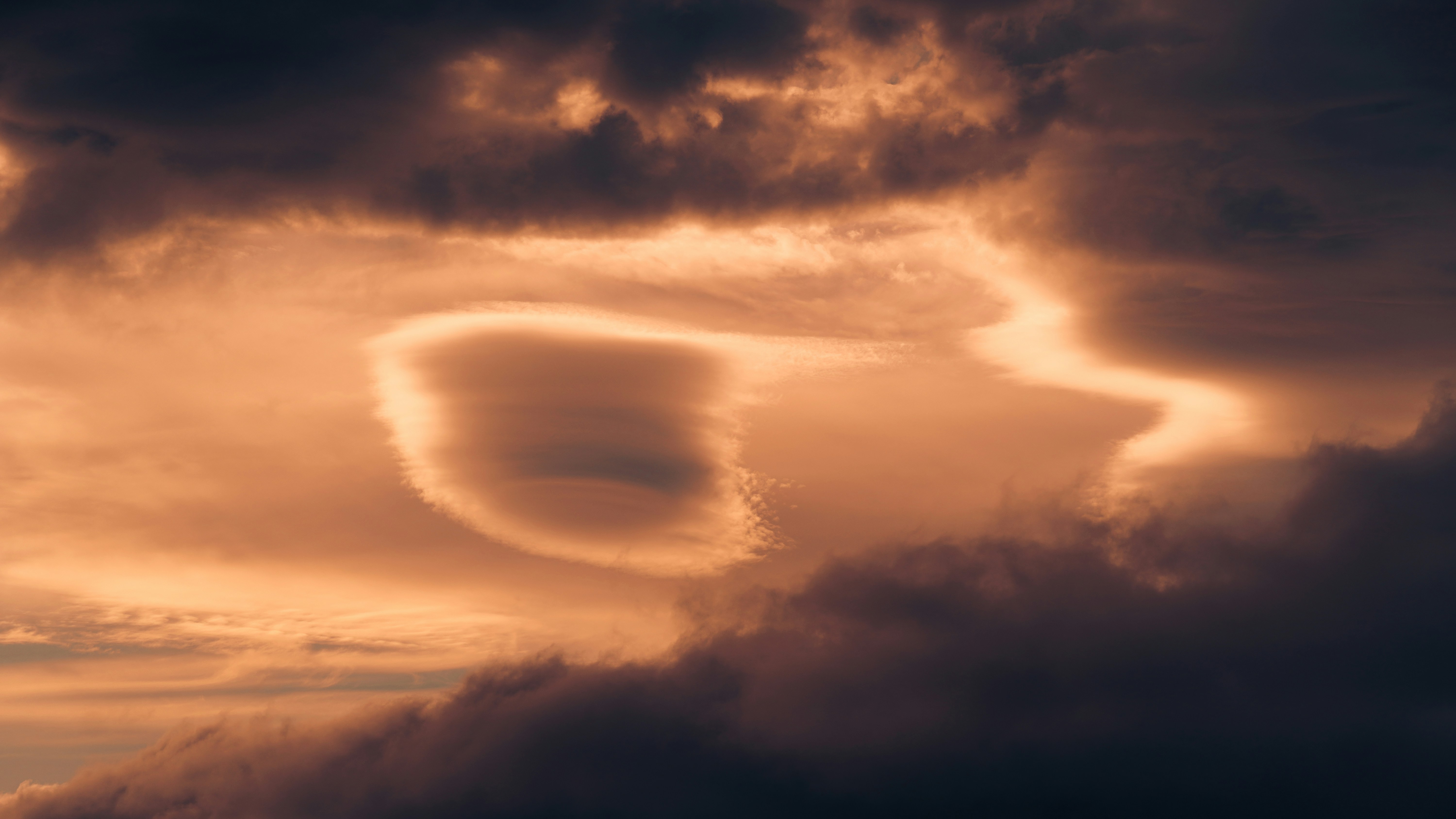 Halo in the Dusk: The Ring Cloud Above a Quiet Horizon