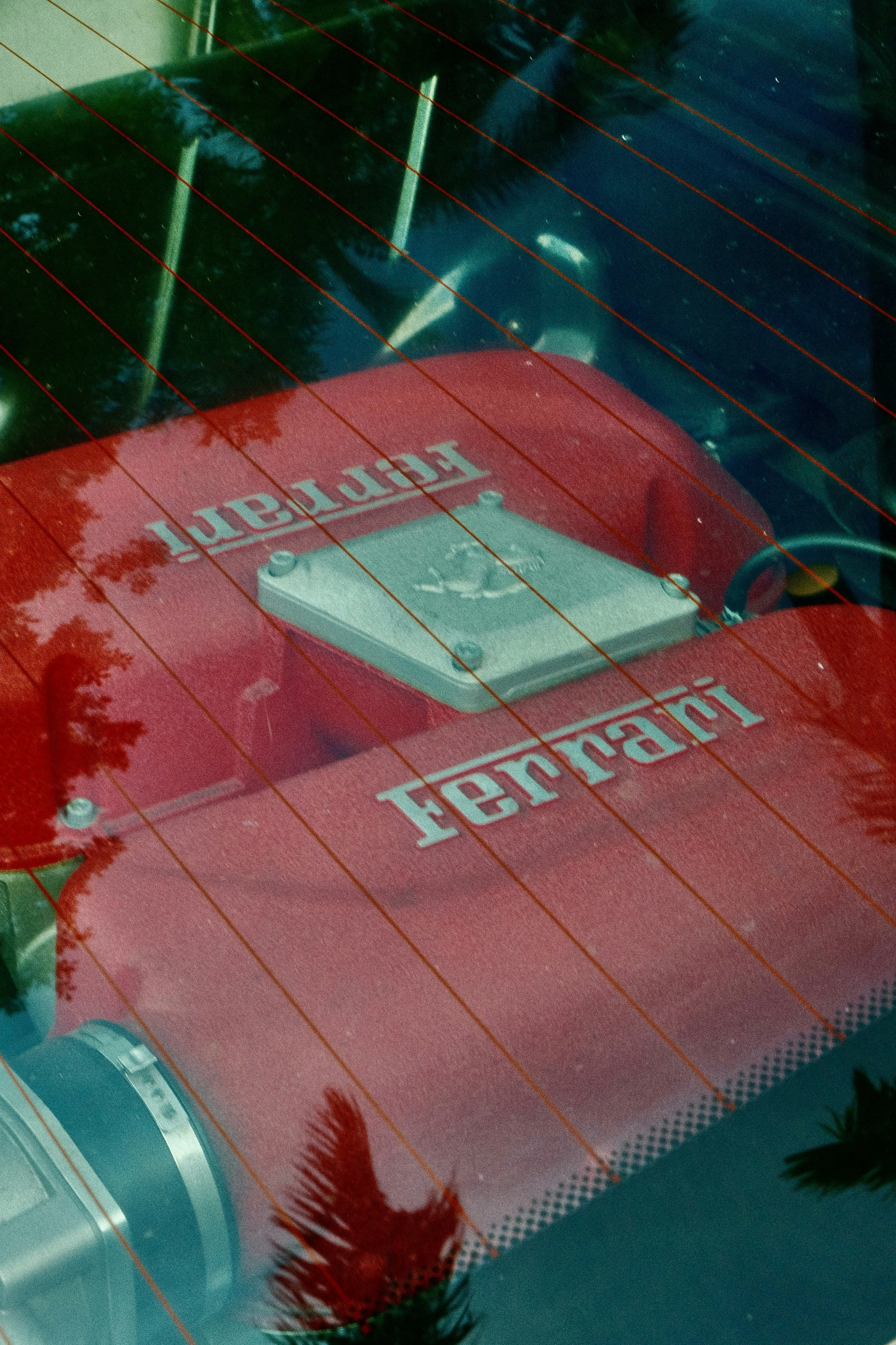 Red ferrari engine cover with "ferrari" logo. photo – Free Car Image on ...