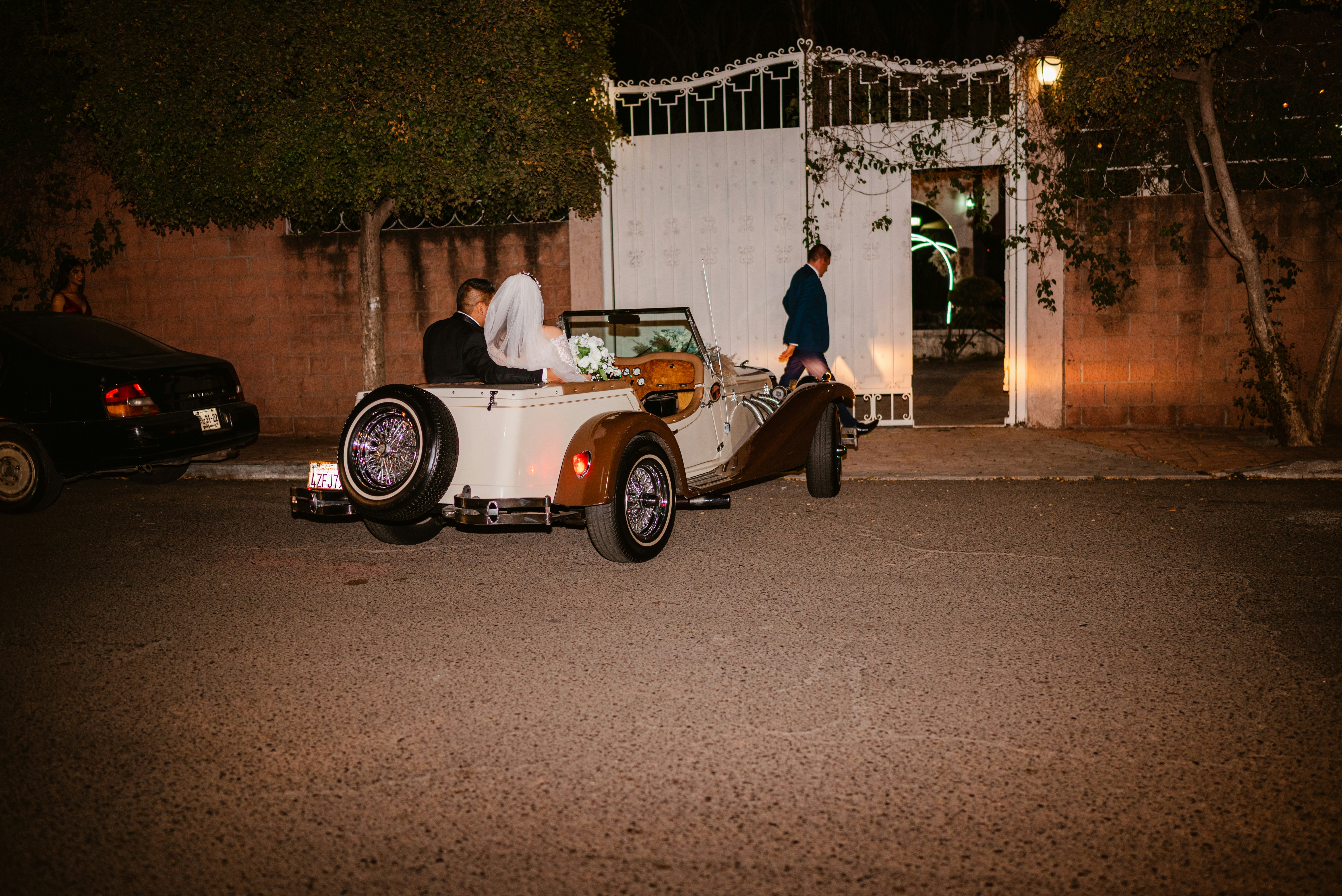 A Timeless Departure in Vintage Elegance