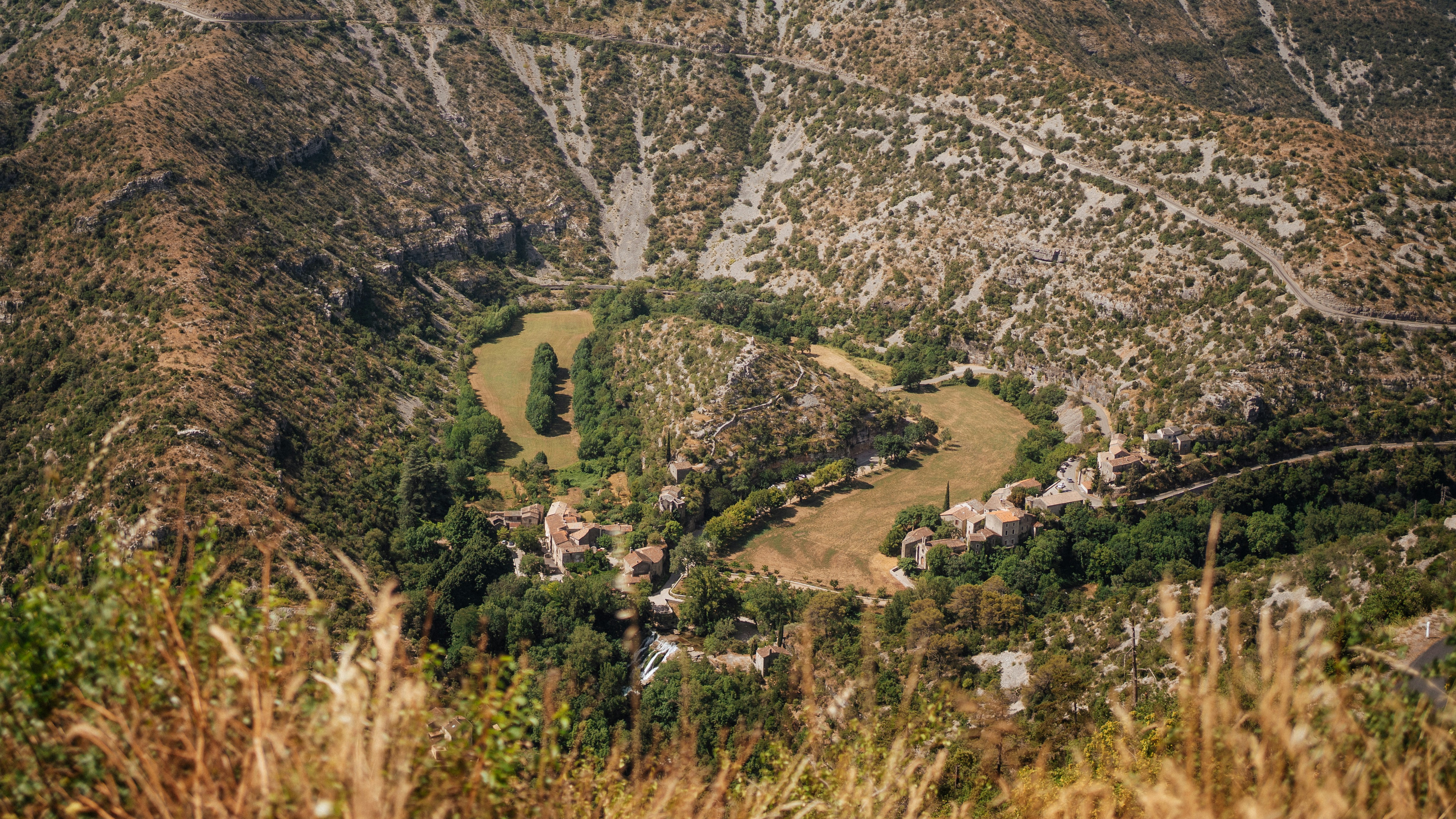 Hidden Valley: A Serene Oasis Amidst the Mountains