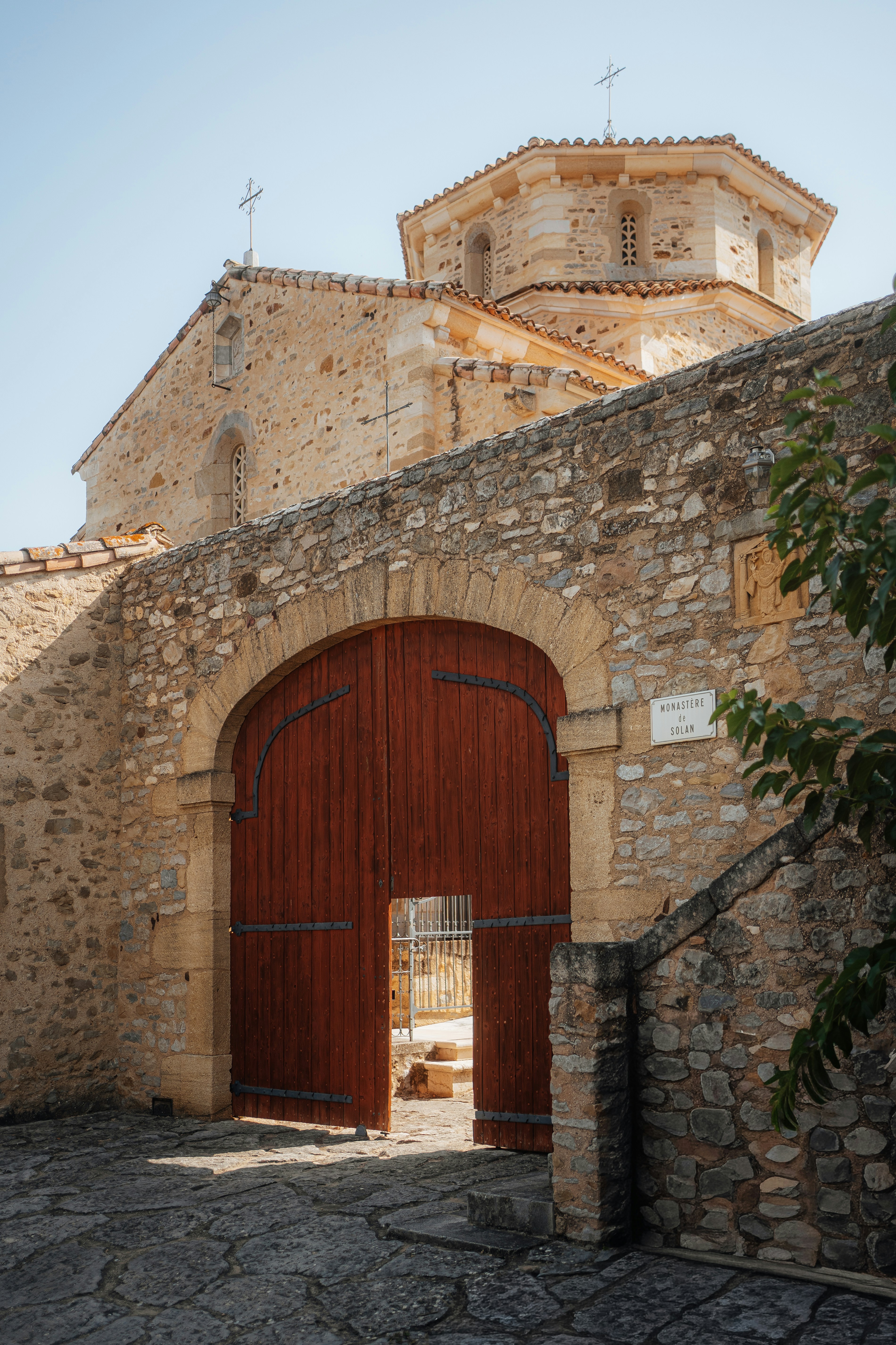 Gateway to Serenity: A Timeless Entrance