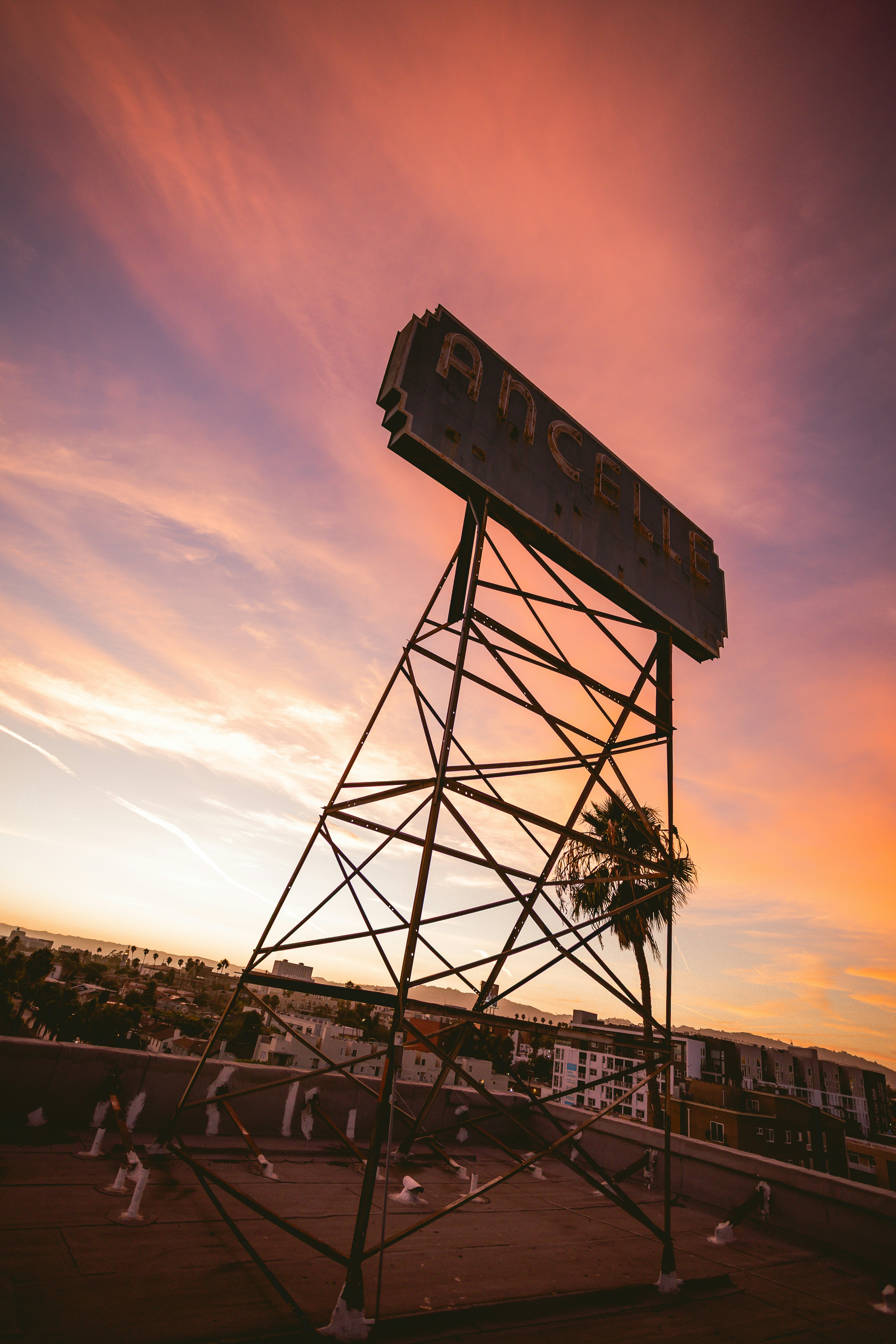 Echoes of a Bygone Era: The Ancelle Sign