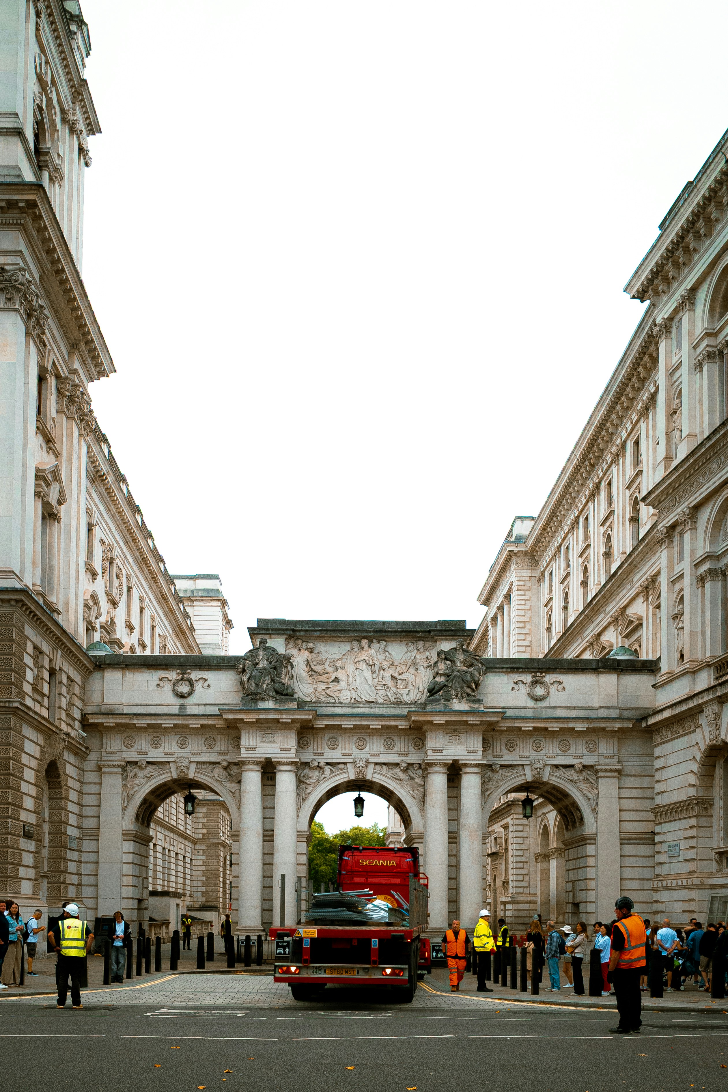 Gateway to History: A Modern Encounter