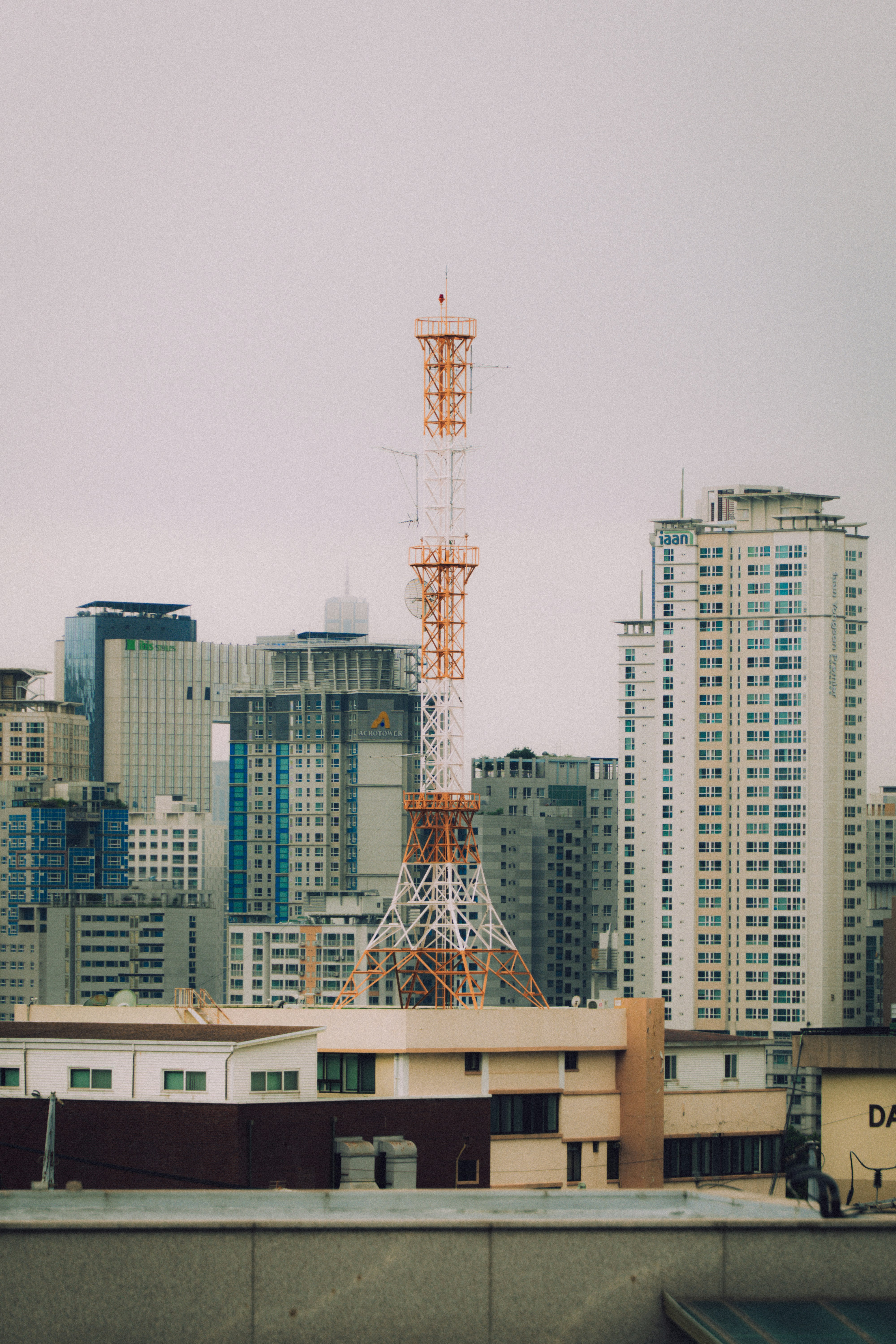 Urban Signal: The Towering Connector