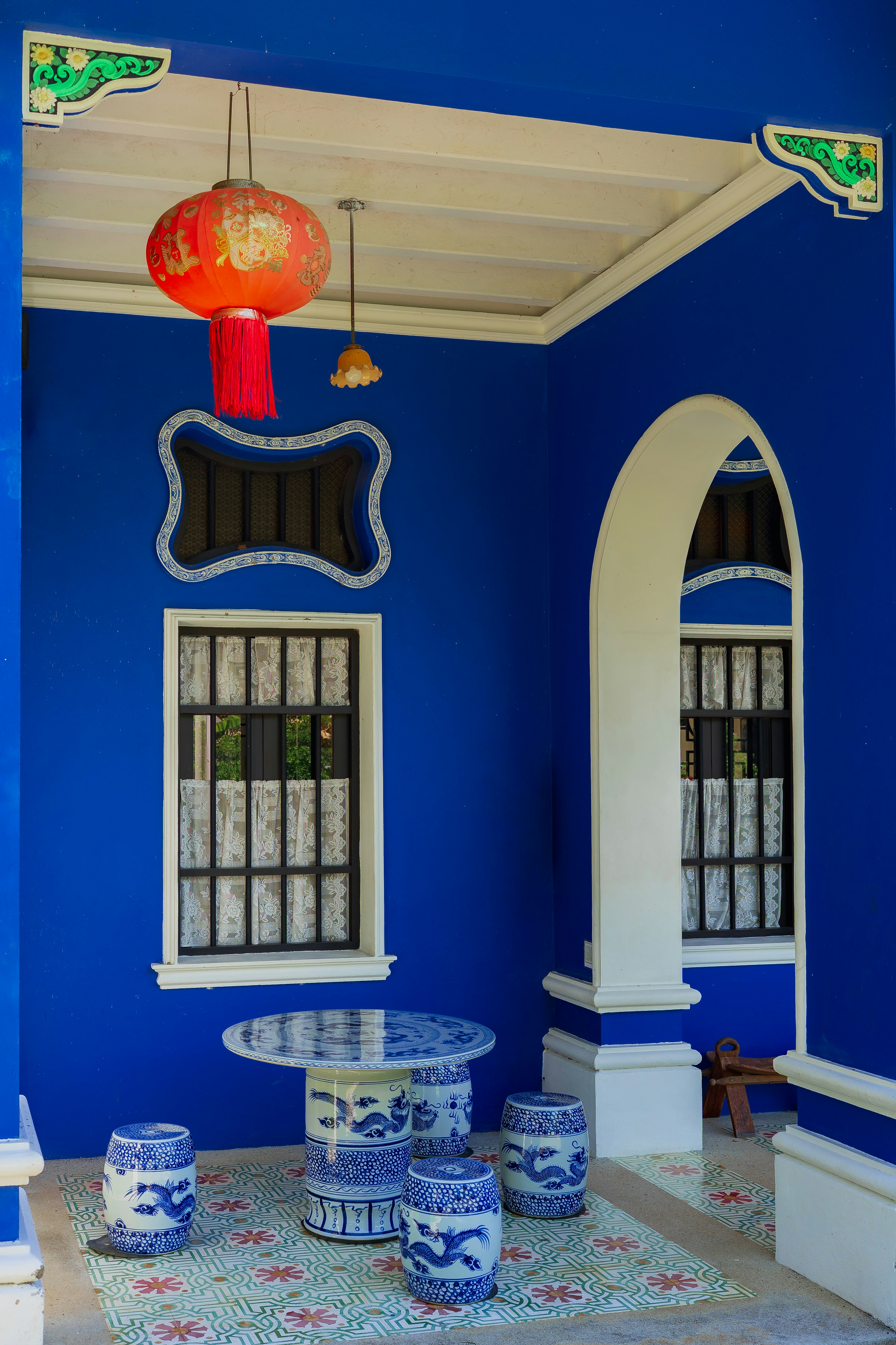 Harmony in Blue: A Cultural Retreat
