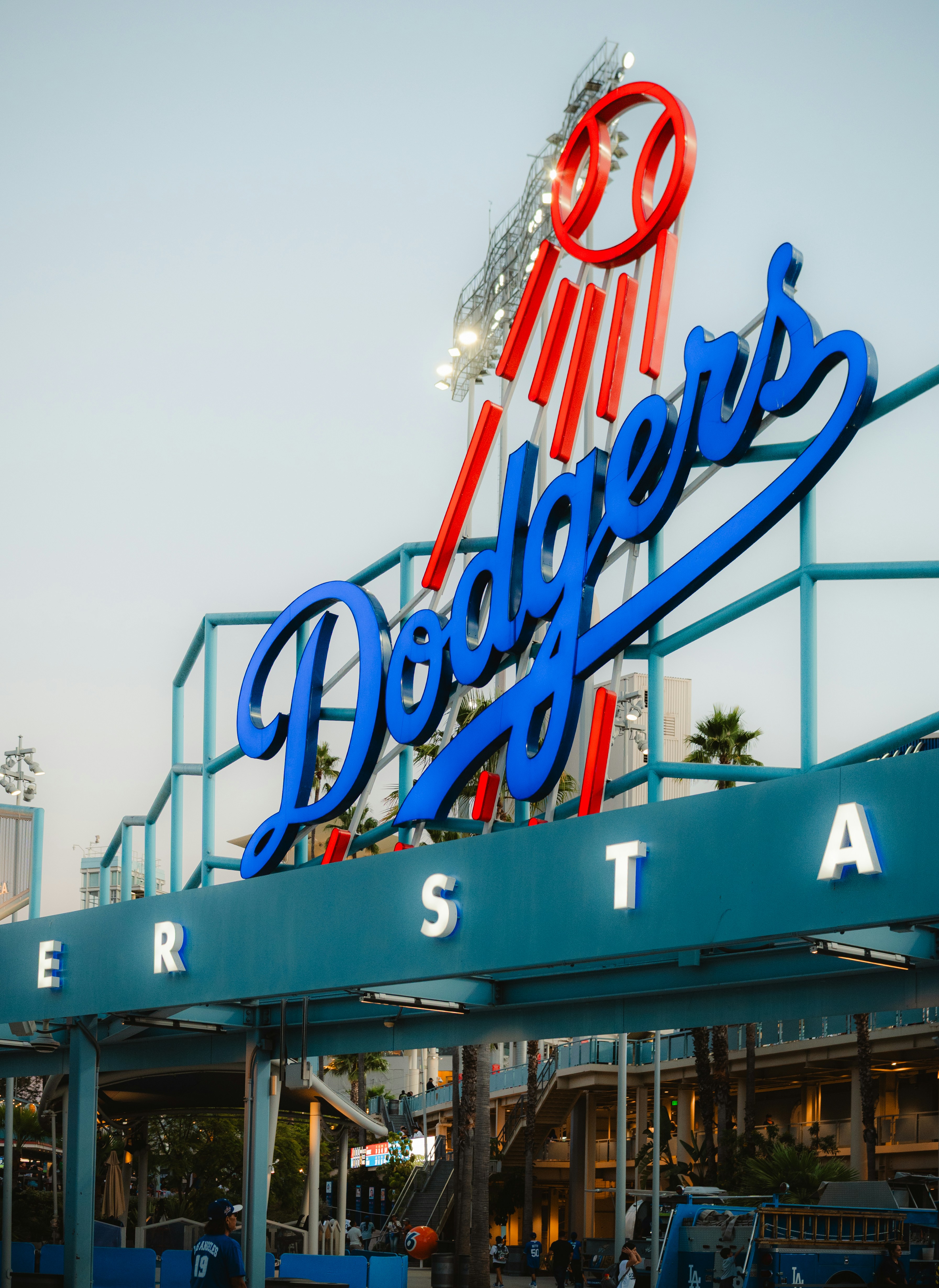 Dodgers stadium sign with baseball motif photo – Free Image on Unsplash