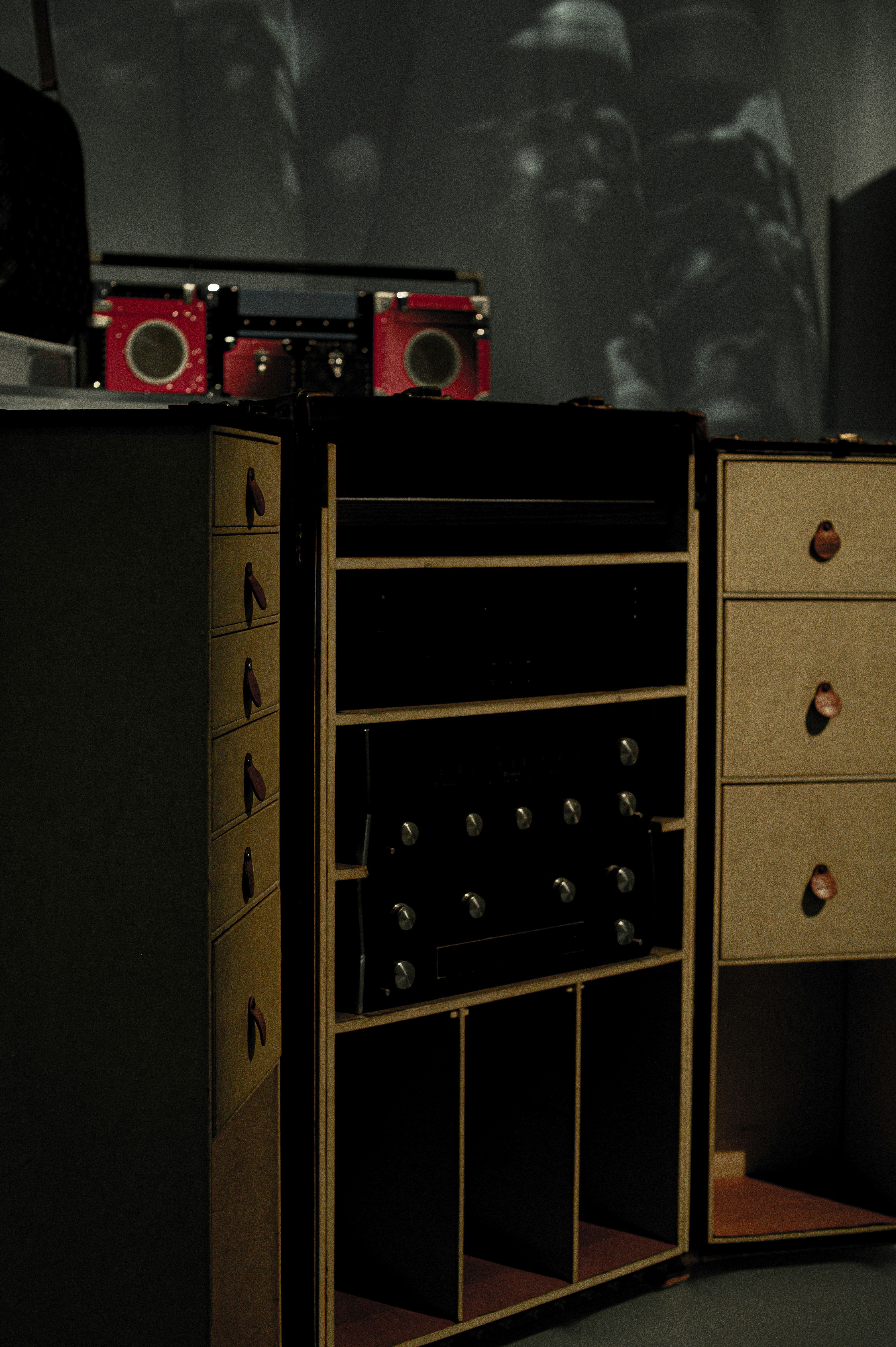 Echoes of the Past: A Vintage Sound Studio