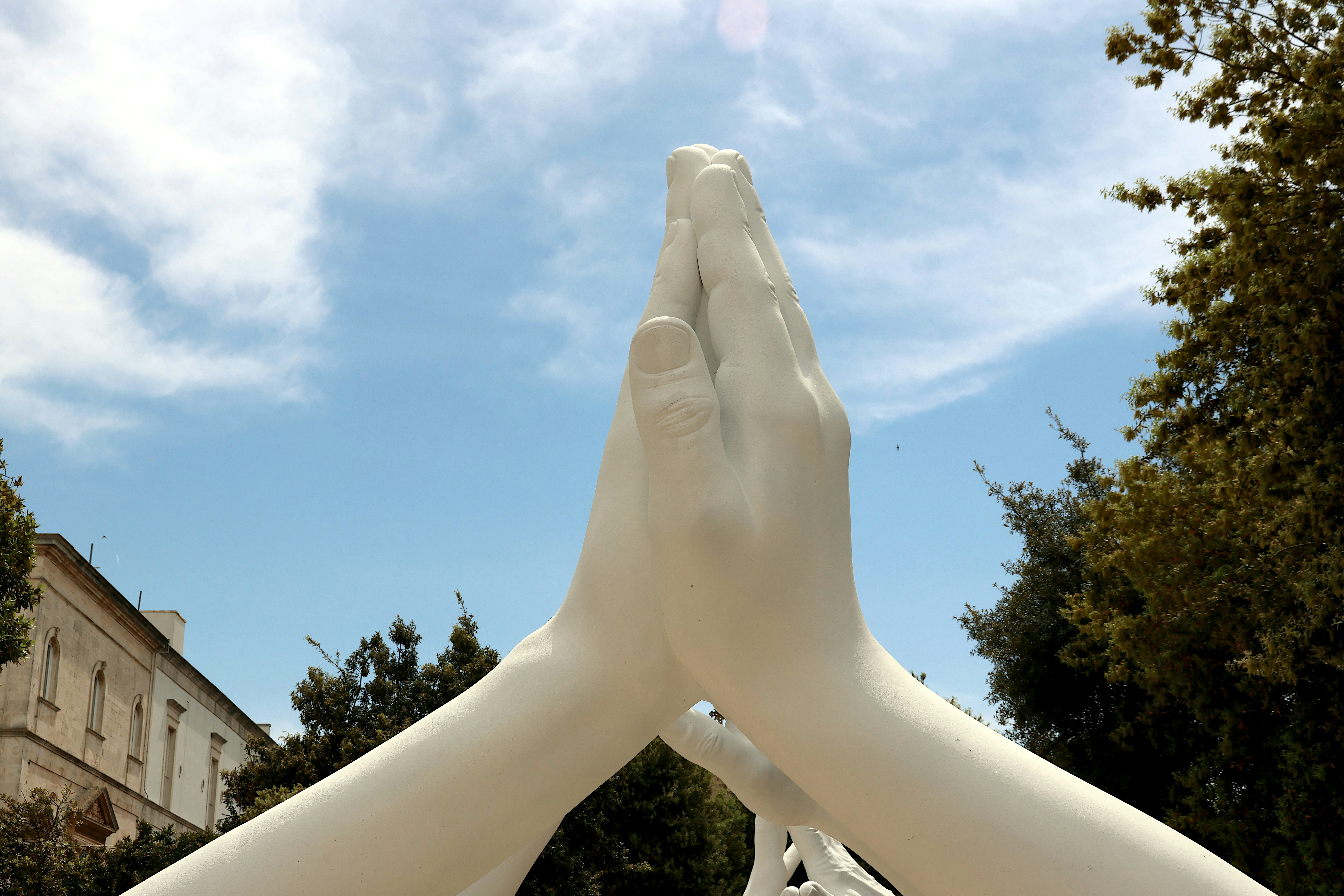 Harmony in Silence: A Gesture of Unity