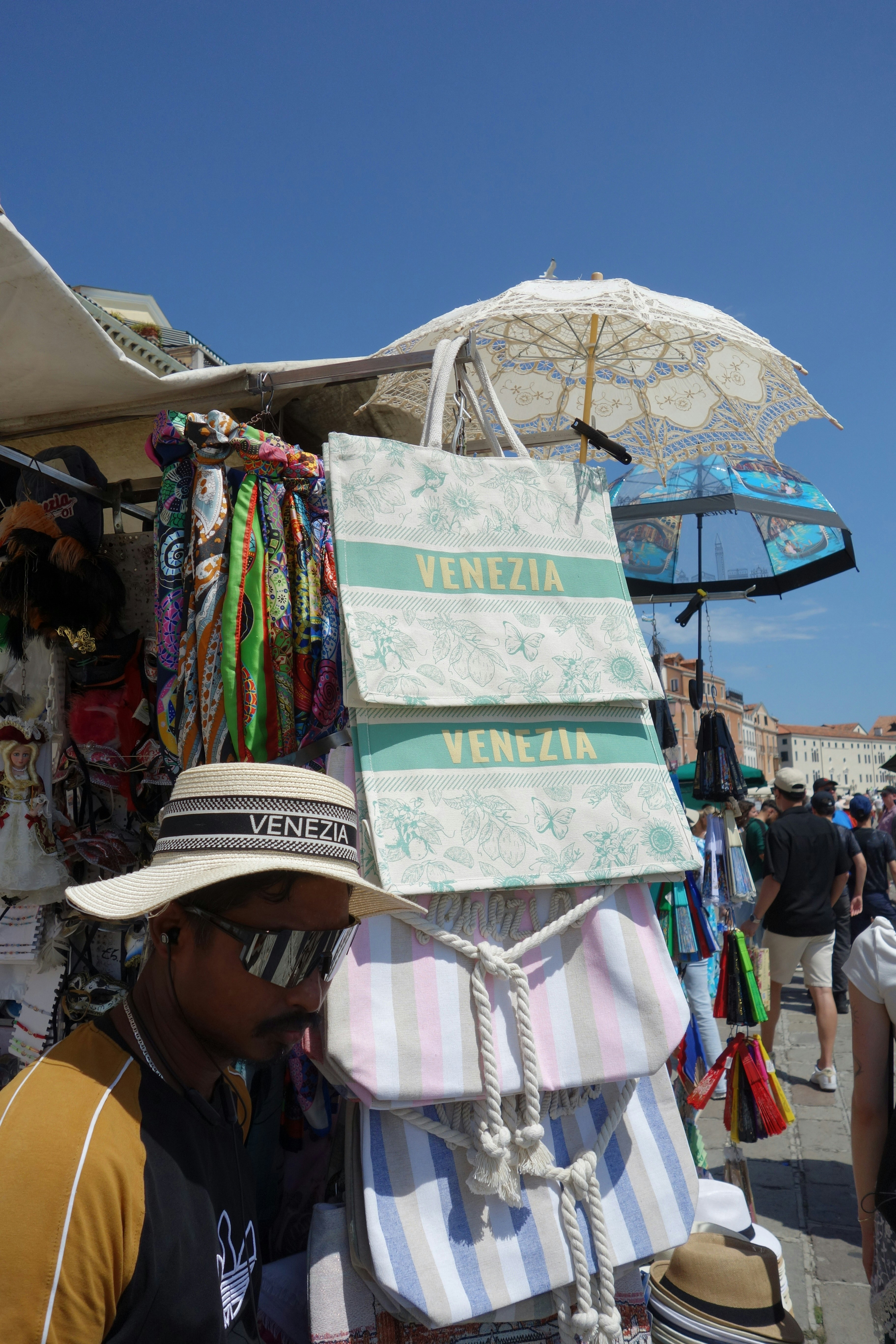 A Glimpse of Venetian Market Life