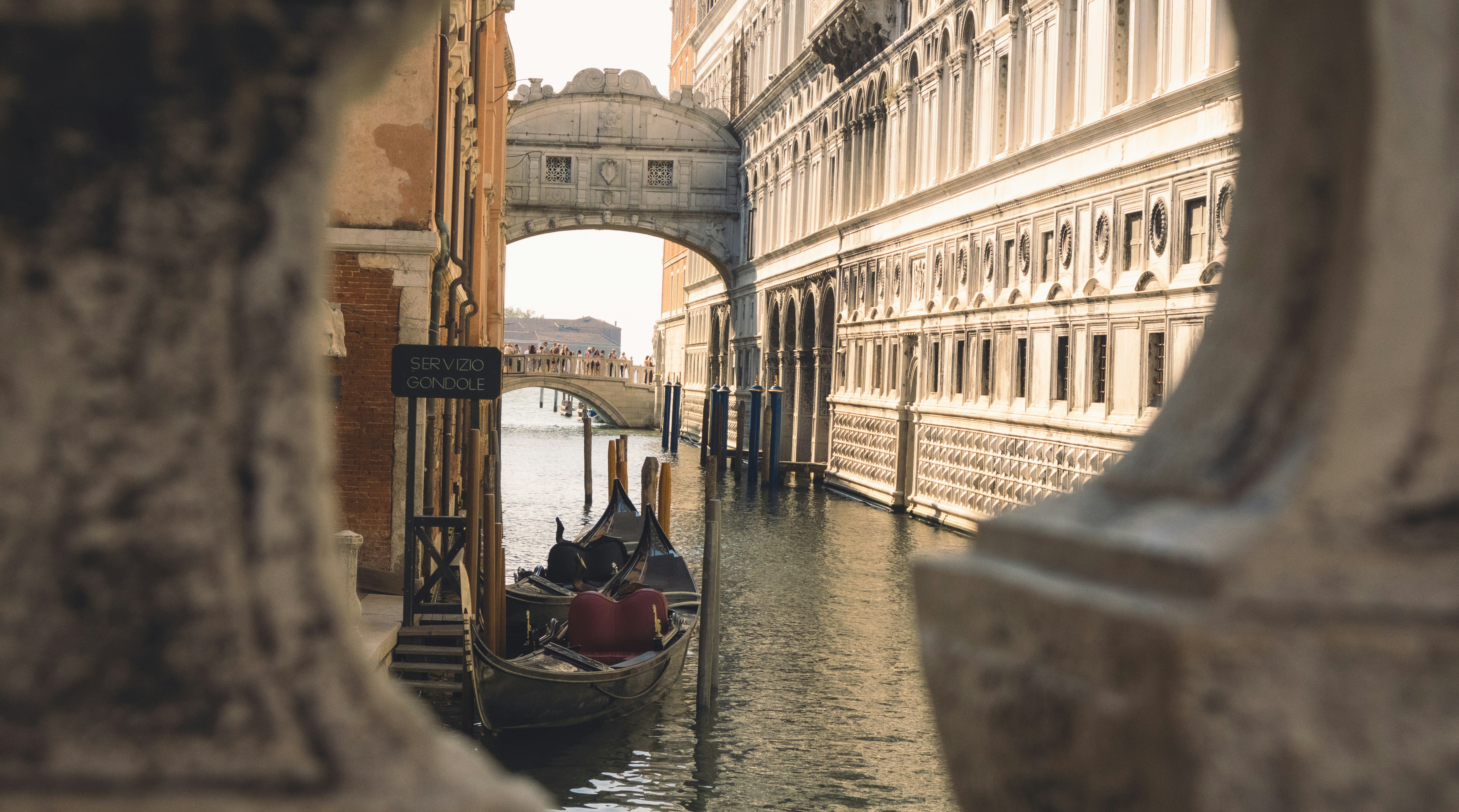 Gondola Serenity: A Glimpse Through Time
