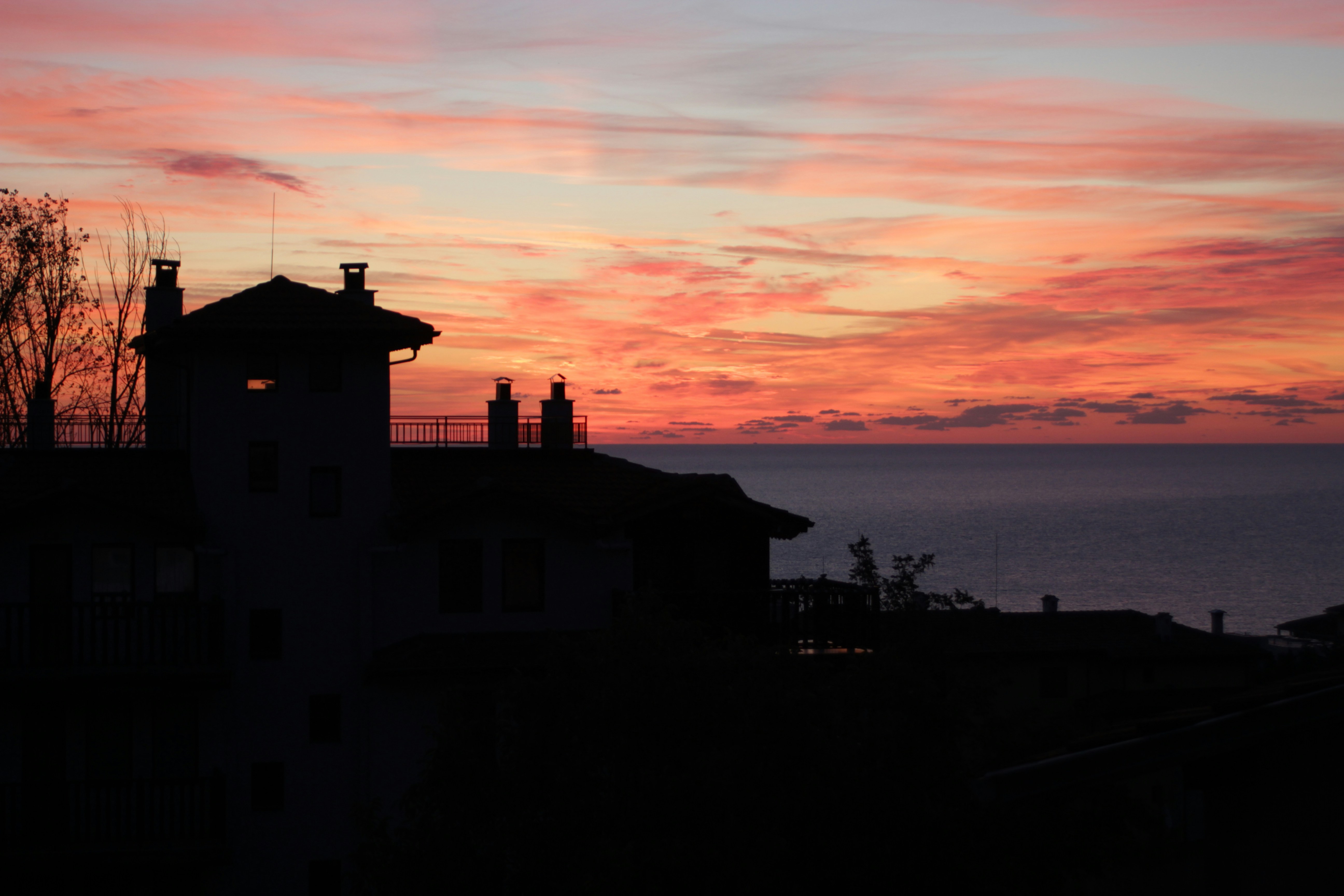 Twilight Symphony Over the Sea