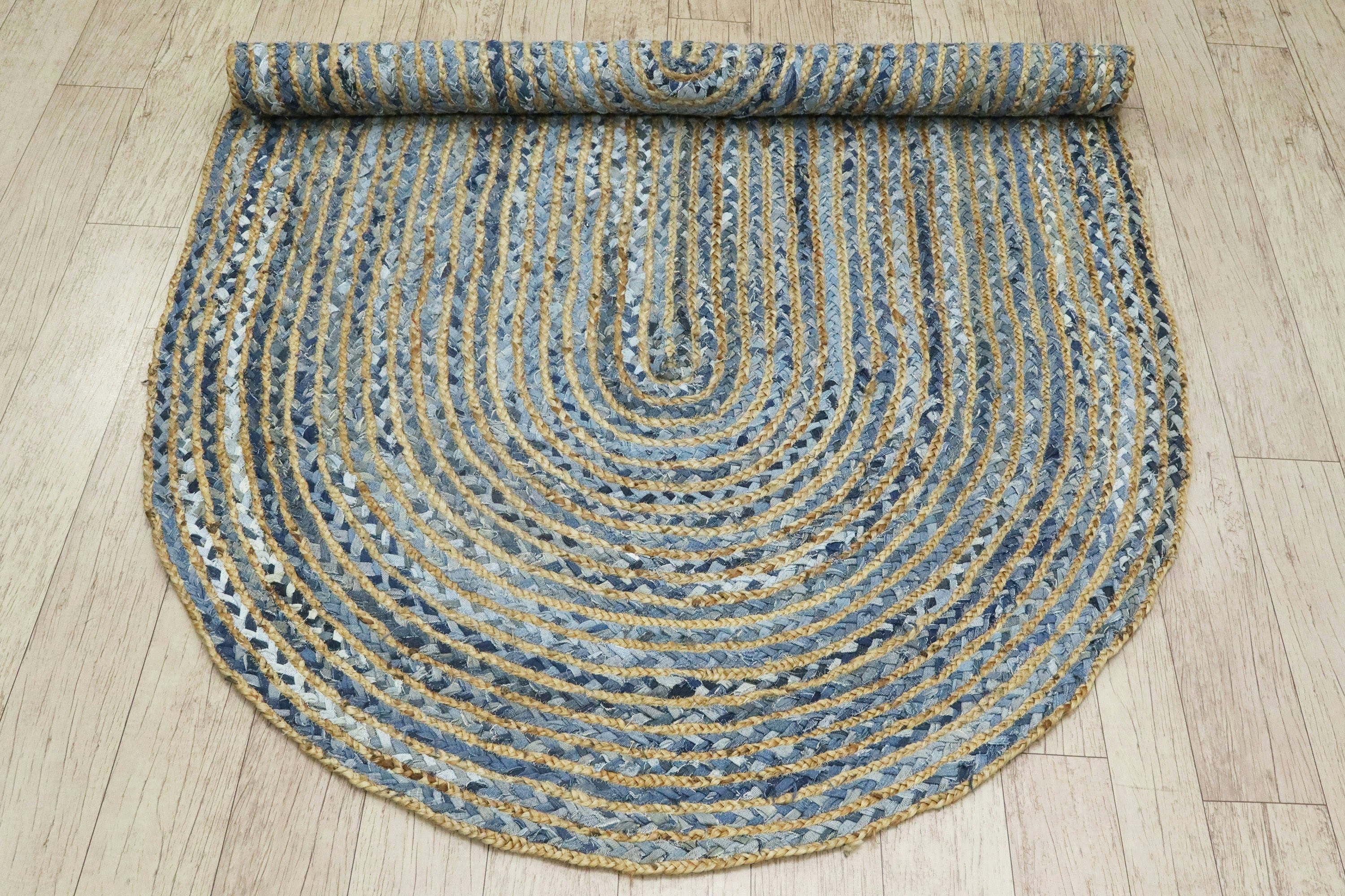 Textured Harmony: The Art of Circular Weaving