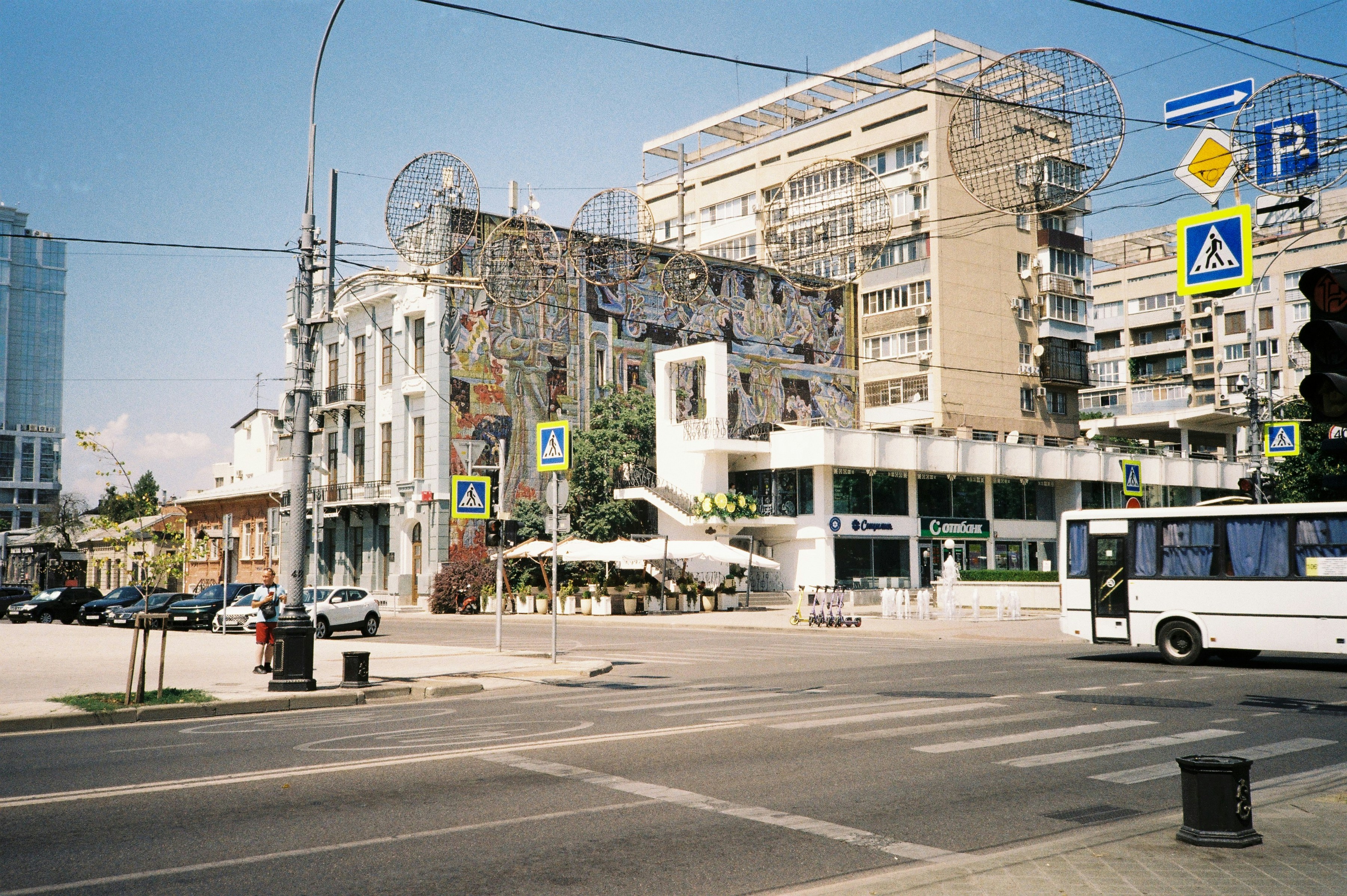 Sample photo from Olympus XA2