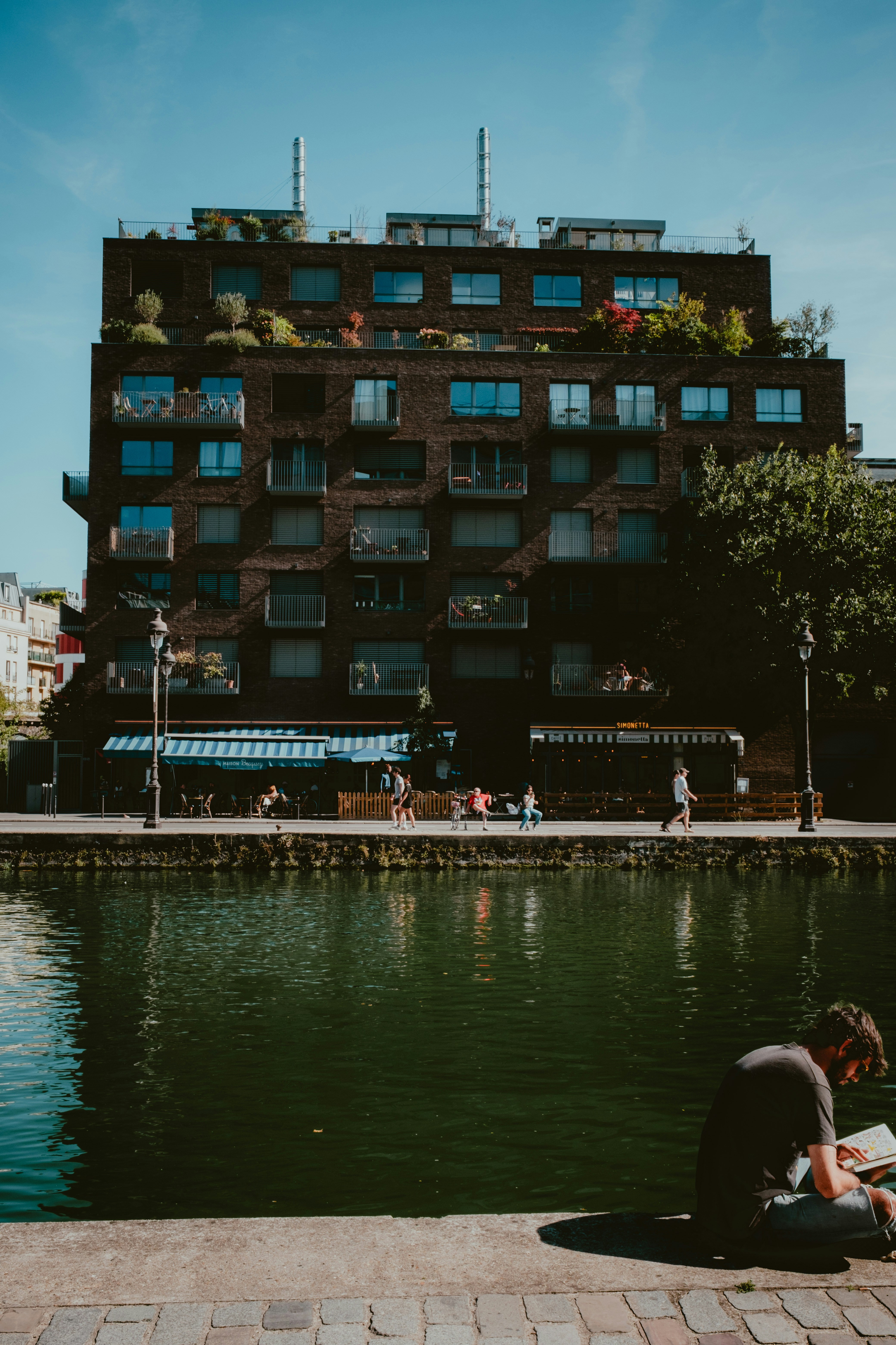 Urban Serenity: A Moment by the Water