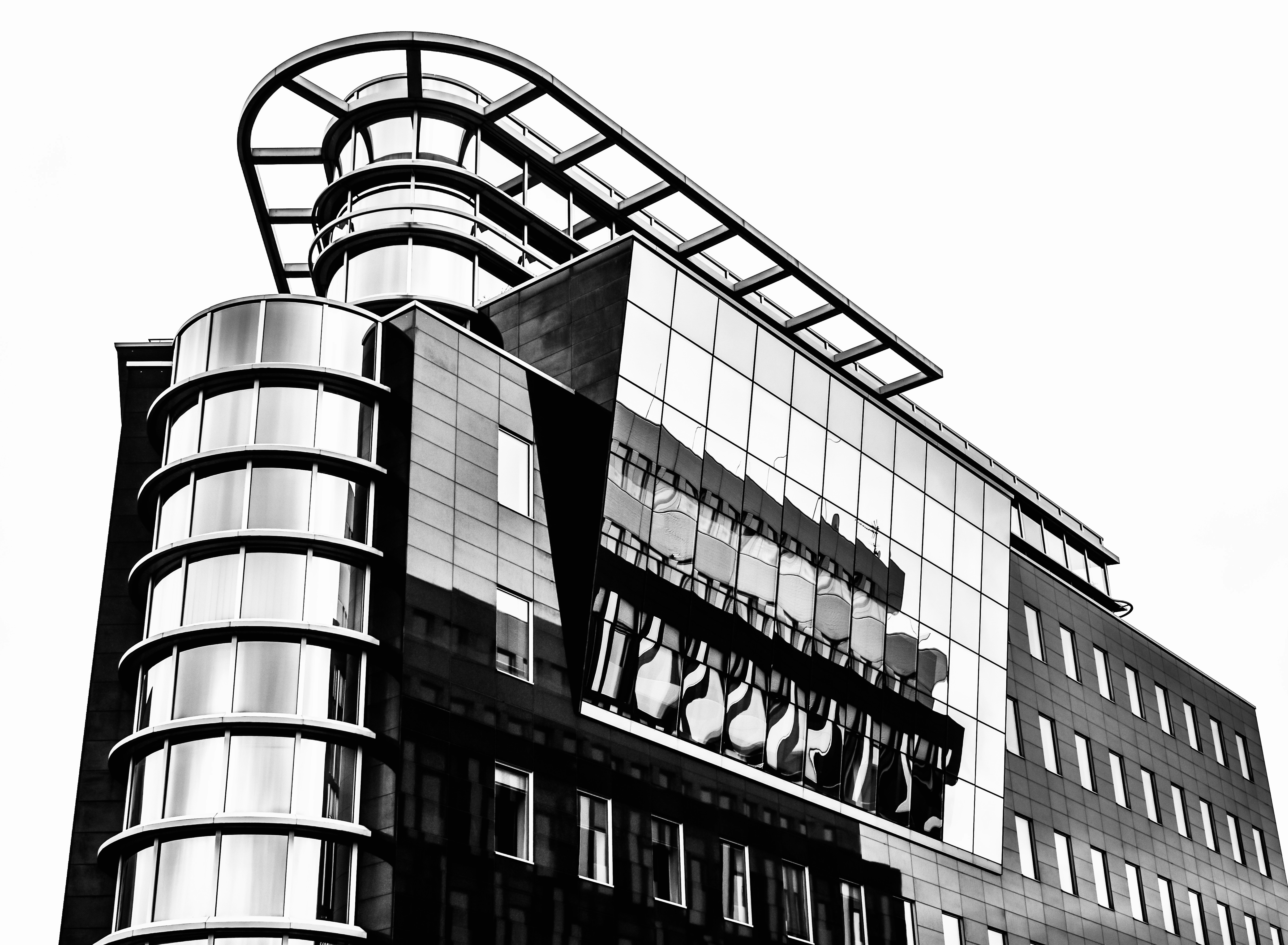 Modern Architecture | Modern building with glass facade and rounded corners