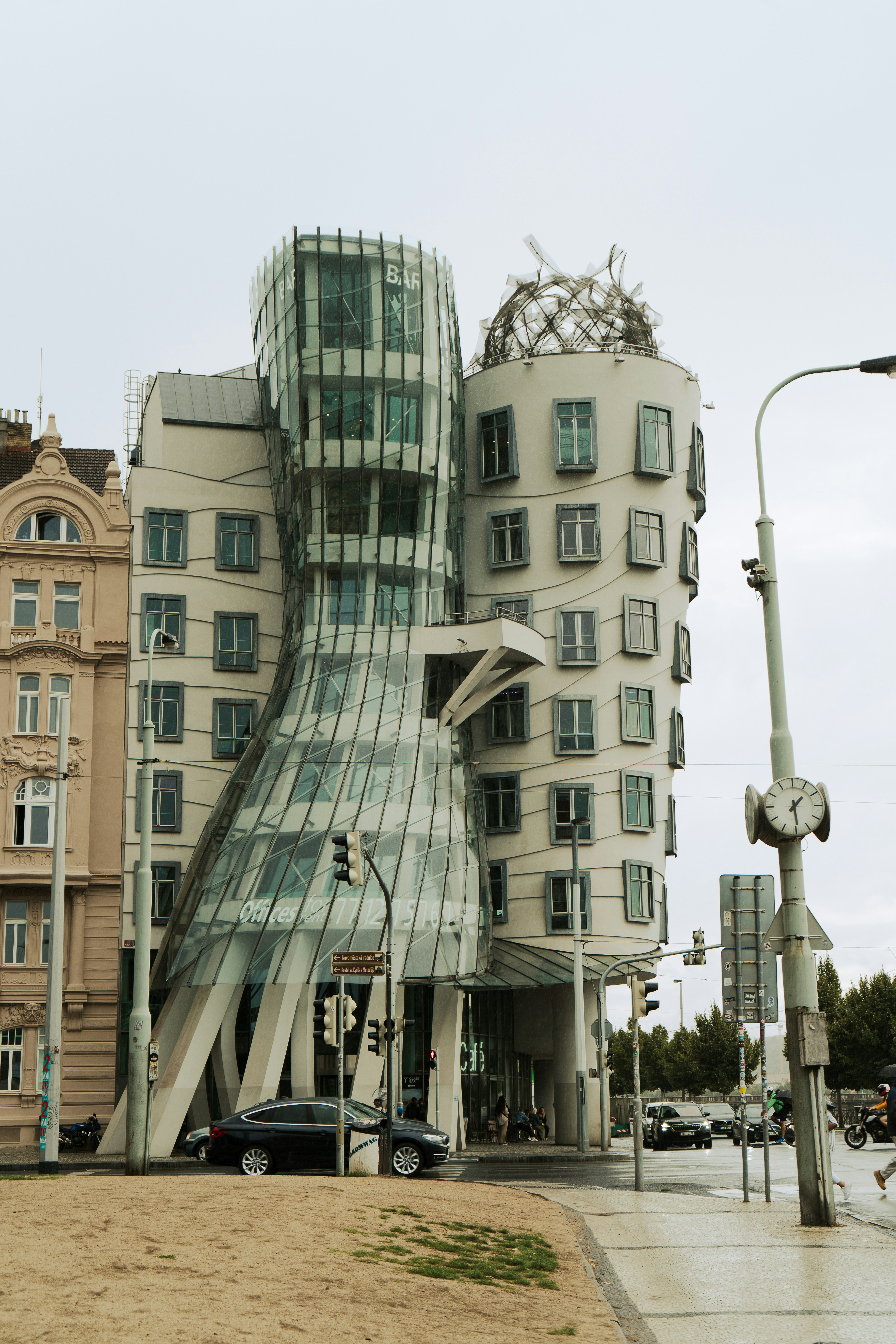 Prague's Glass-Wave: The Dancing House Curves Over a Quiet Street